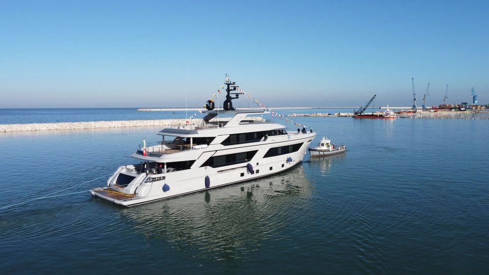 Cantiere delle Marche launches first RJ 130 explorer yacht - Lee Marine
