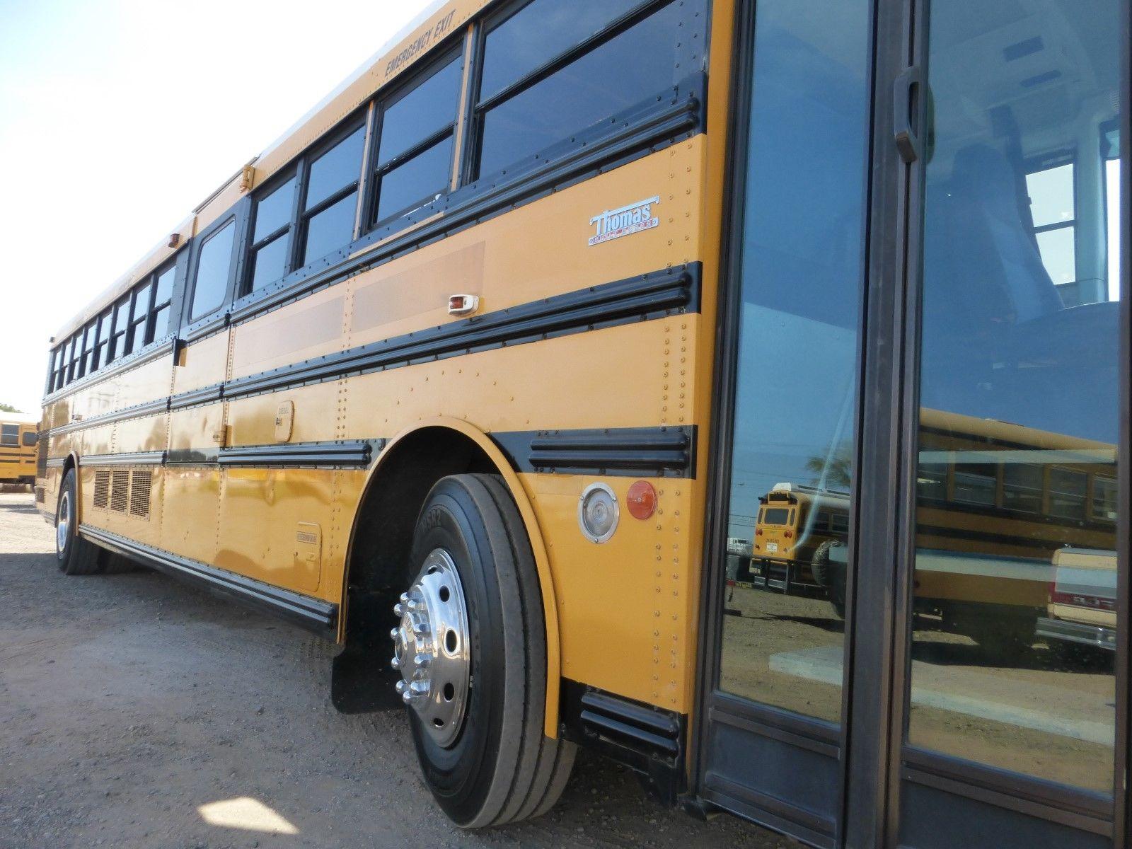 2003 THOMAS 90 PASSENGER SCHOOL BUS @ Buses for sale