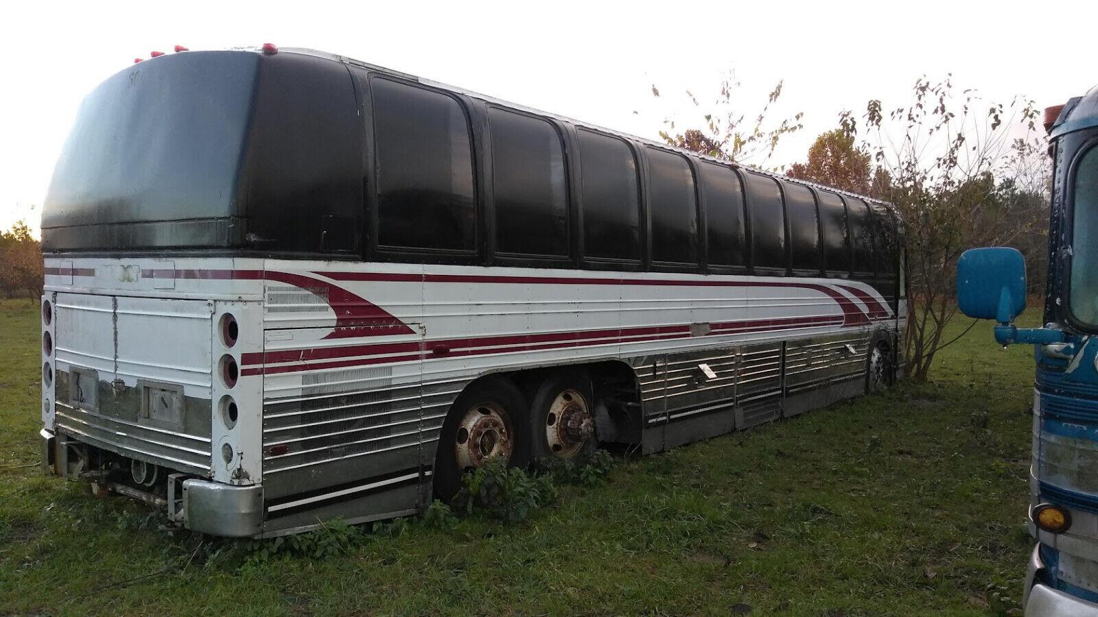 Prevost bus @ Buses for sale
