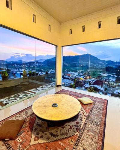 Vila Dieng Bukit view — Homestay Dieng rekomended, Cek Harga dan ...