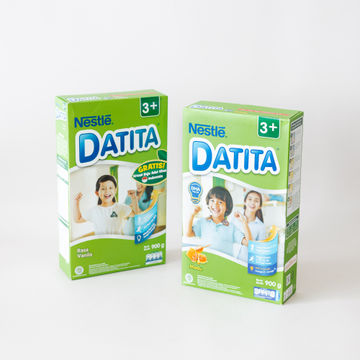 Jual Susu Formula Datita 3 Plus Dancow 900 g | Sayurbox