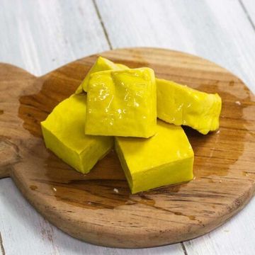 Jual Tahu Kuning Takwa Poo | Sayurbox