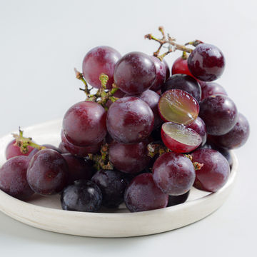 Jual Anggur Hitam Autumn Seeded Impor | Sayurbox