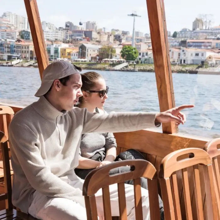 Gray Line: Porto Sightseeing Hop-On, Hop-Off Bus Tour | 24h