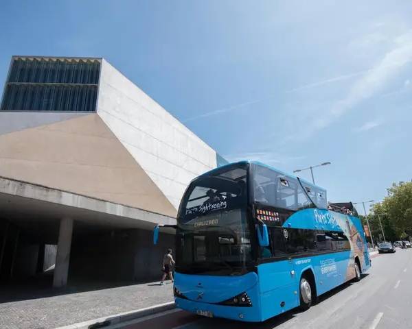 Gray Line: Porto Sightseeing Hop-On, Hop-Off Bus Tour | 24h