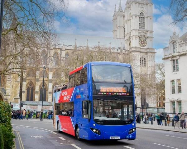 Golden Tours: Open-Top London Bus Tour with Live Guide
