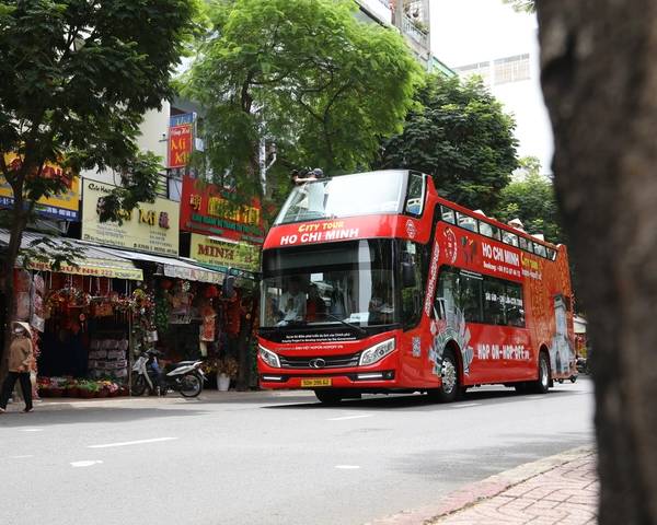 City Sightseeing Saigon - Hop On Hop Off Bus Tour