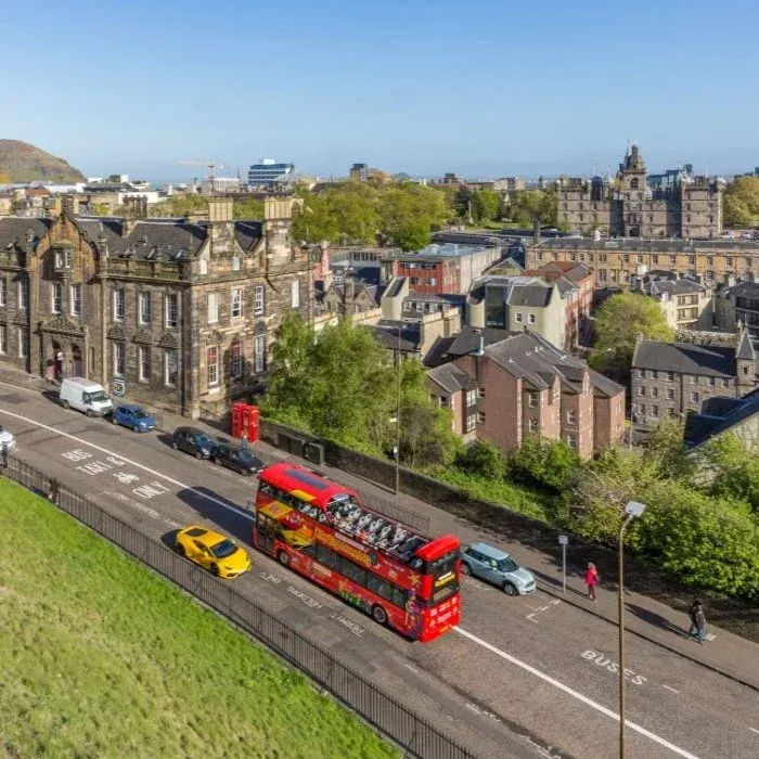 Edinburgh & Britannia Hop On Hop Off | Combo Bus Ticket
