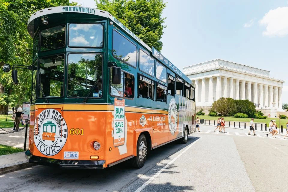 Washington DC: Old Town Trolley Hop-On, Hop-Off Tour