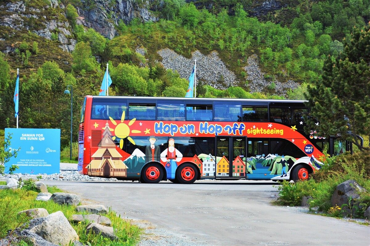 Hop On AS: Alesund Hop-On, Hop-Off Bus Tour