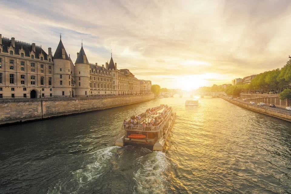 GoCity Paris Pass: All Inclusive