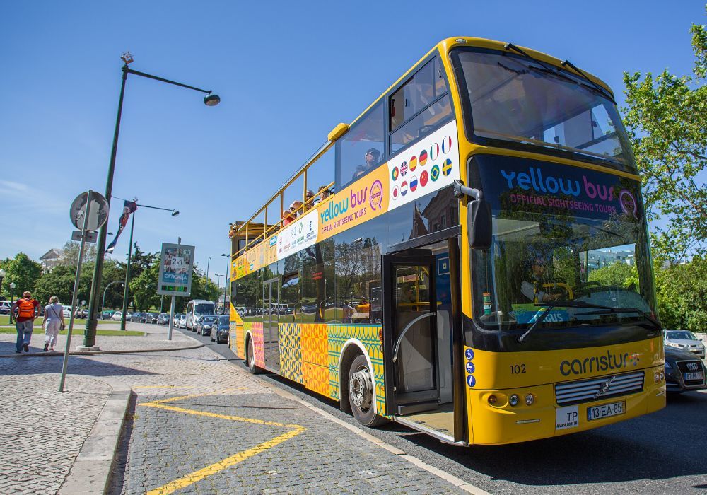 Yellow Bus Lisbon Hop On Hop Off Bus Tours – Best Deal