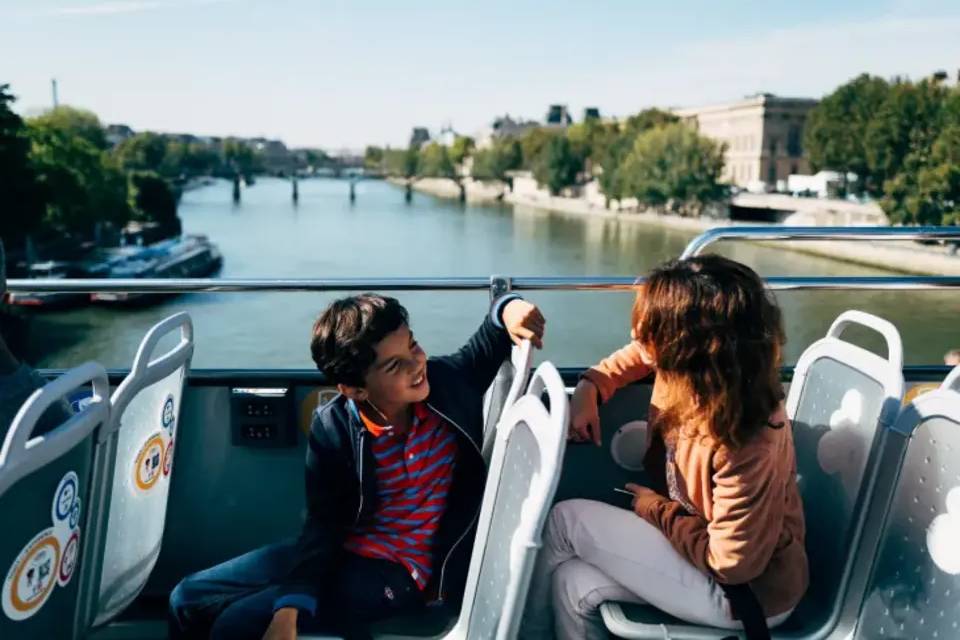 TooTBus Paris Open Top - Hop On Hop Off Bus Tours