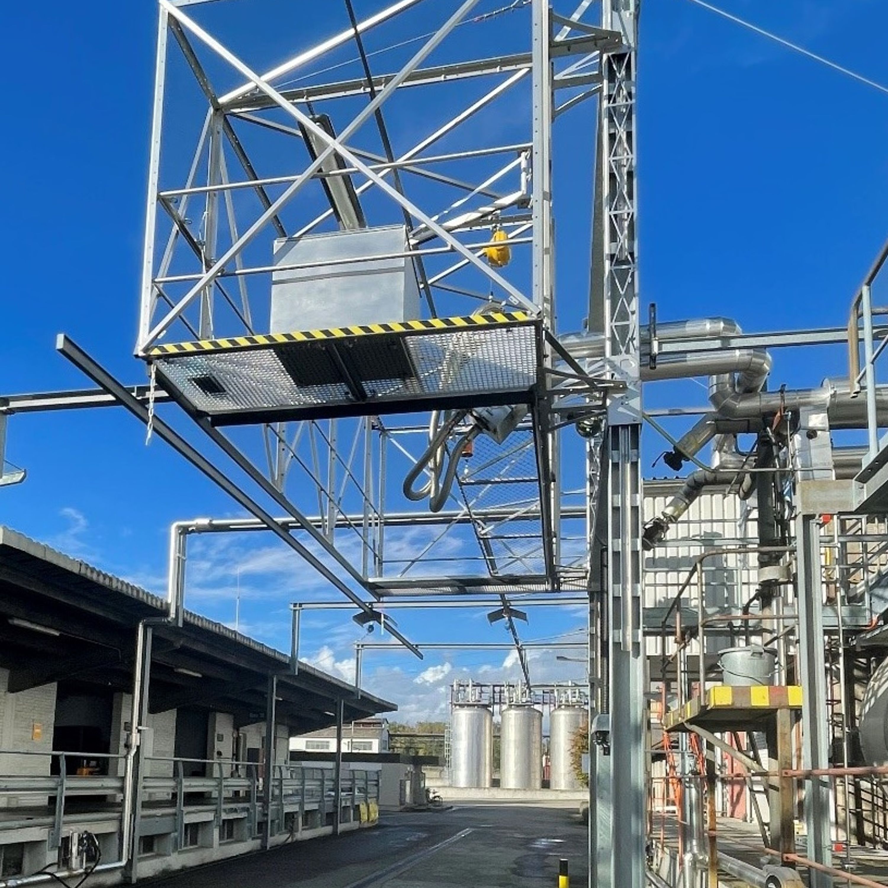 DEVO-Tech Projects | Loading platform for tank trucks