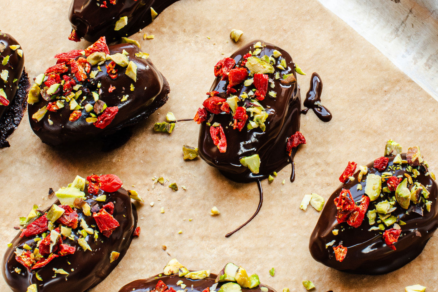 Chocolate Covered Dates with Goji and Pistachio | The Doctor's Kitchen