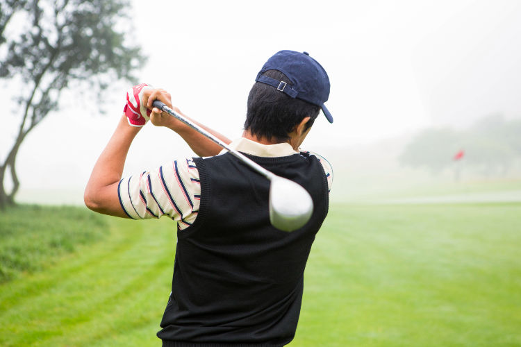 The Golfer’s Guide: Teeing Off without Toppling Spinal Health