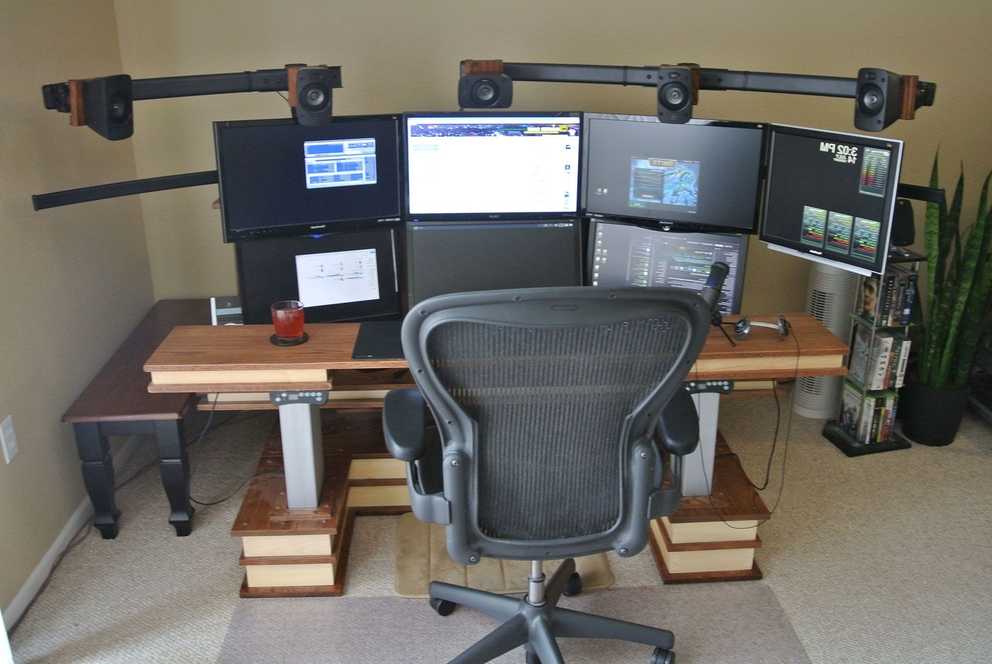 View Photos of Computer Desks For Dual Monitors (Showing 15 of 20 Photos)