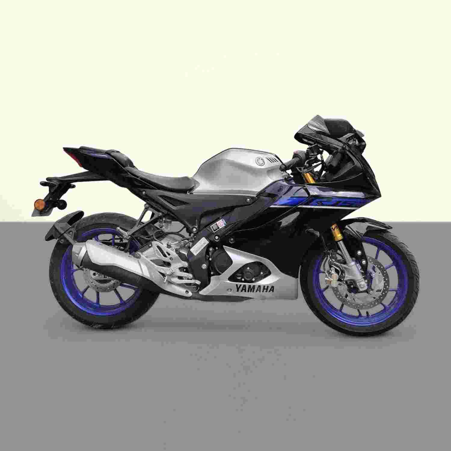 Yamaha R15M STD, 3,100 Kms - Pre-Owned Two Wheeler at DriveX