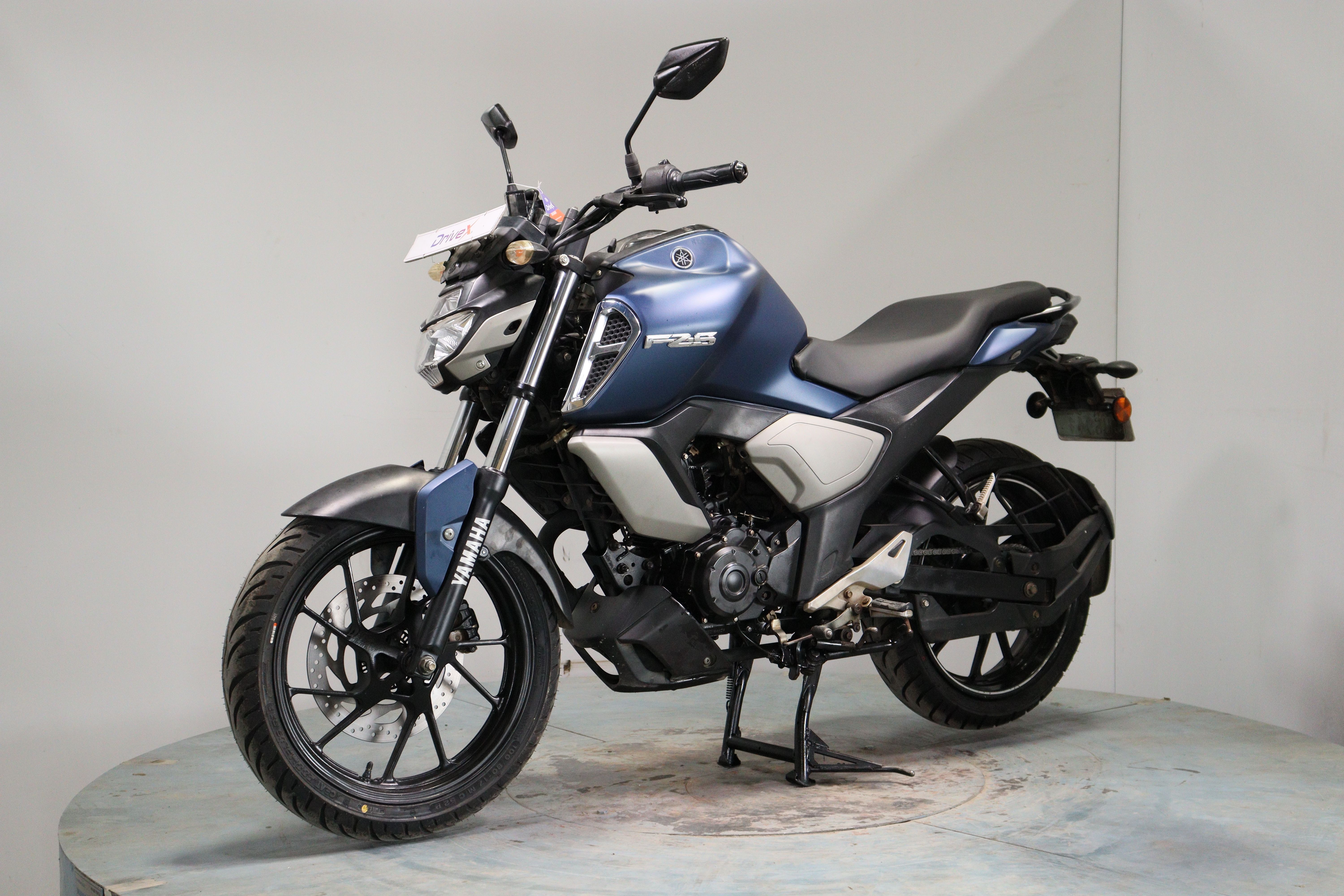 Yamaha FZS, 20,246 Kms - Pre-Owned Two Wheeler at DriveX