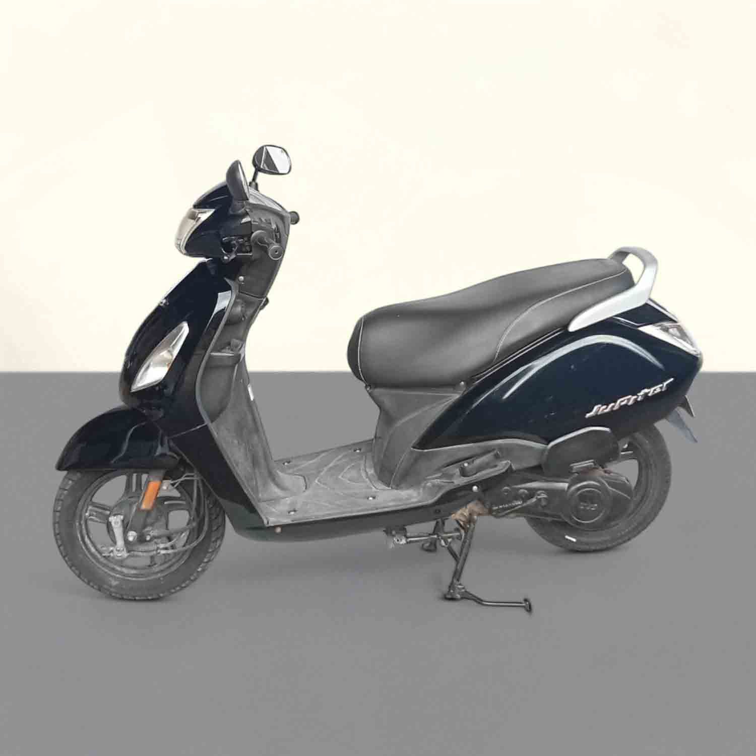 TVS Jupiter 110 BS6, 55,569 Kms - Pre-Owned Two Wheeler at DriveX