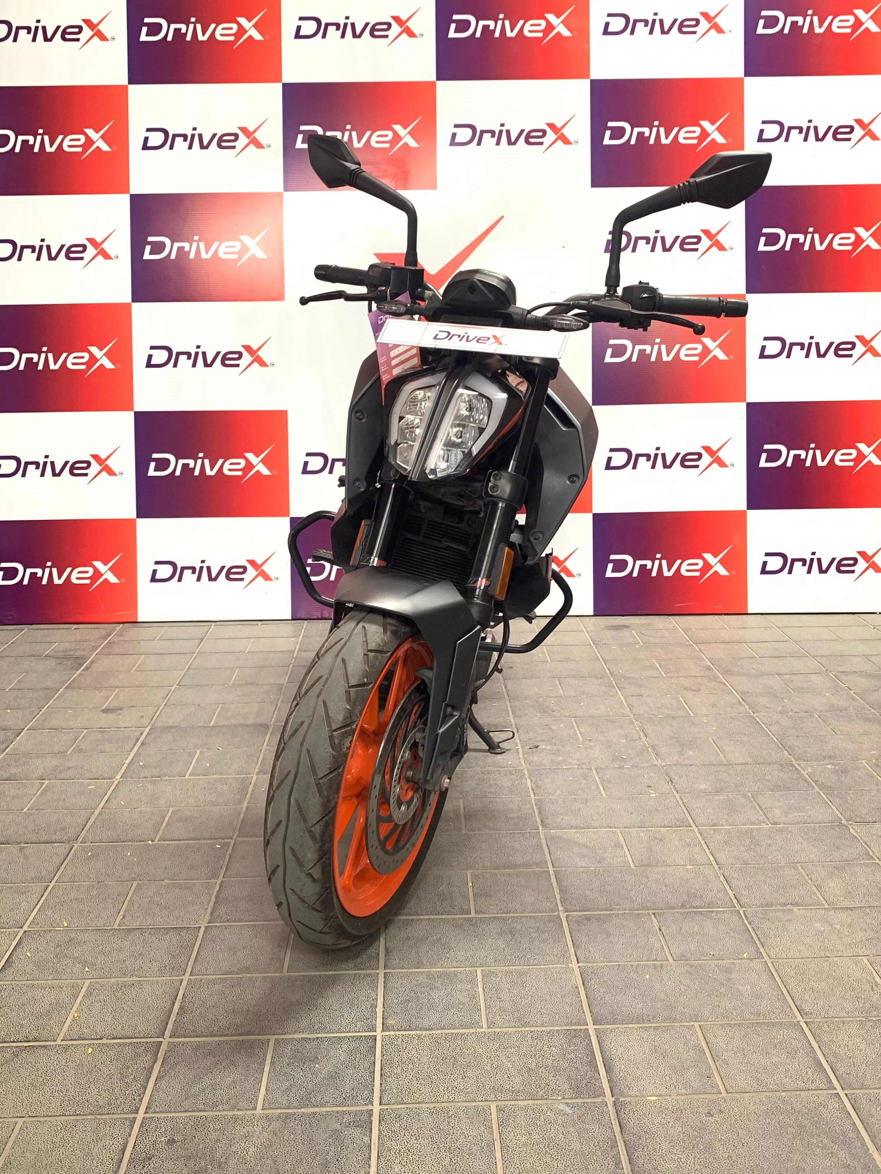 KTM Duke 250, 16,784 Kms - Pre-Owned Two Wheeler at DriveX