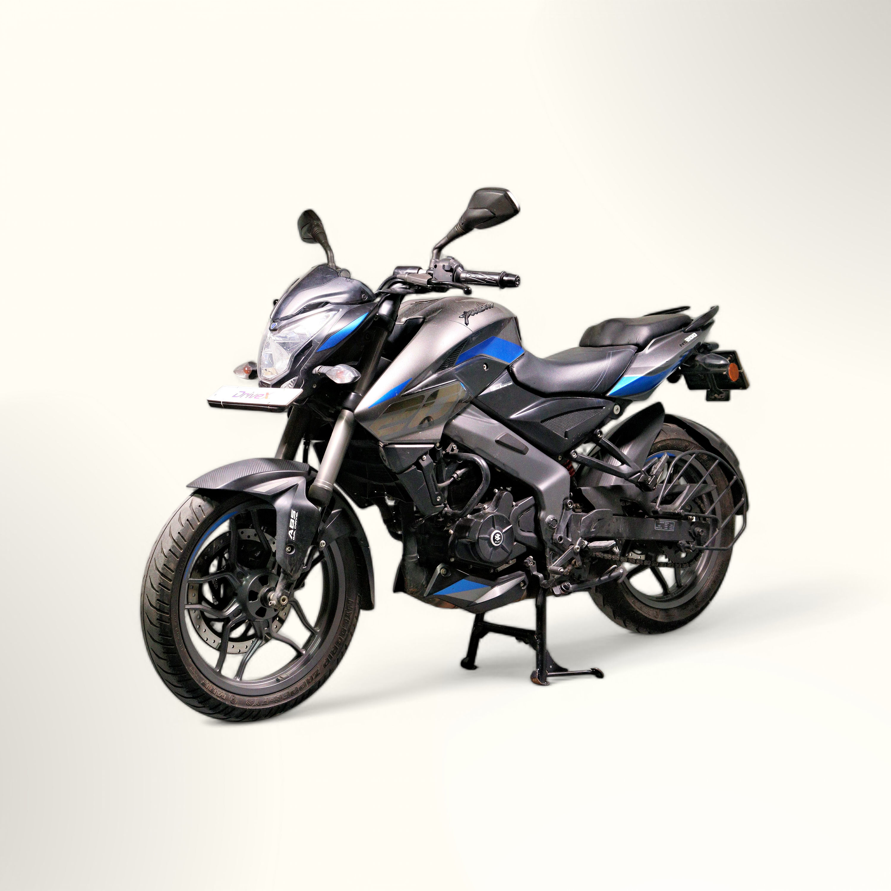 Bajaj Pulsar NS 200, 12,457 Kms - Pre-Owned Two Wheeler at DriveX