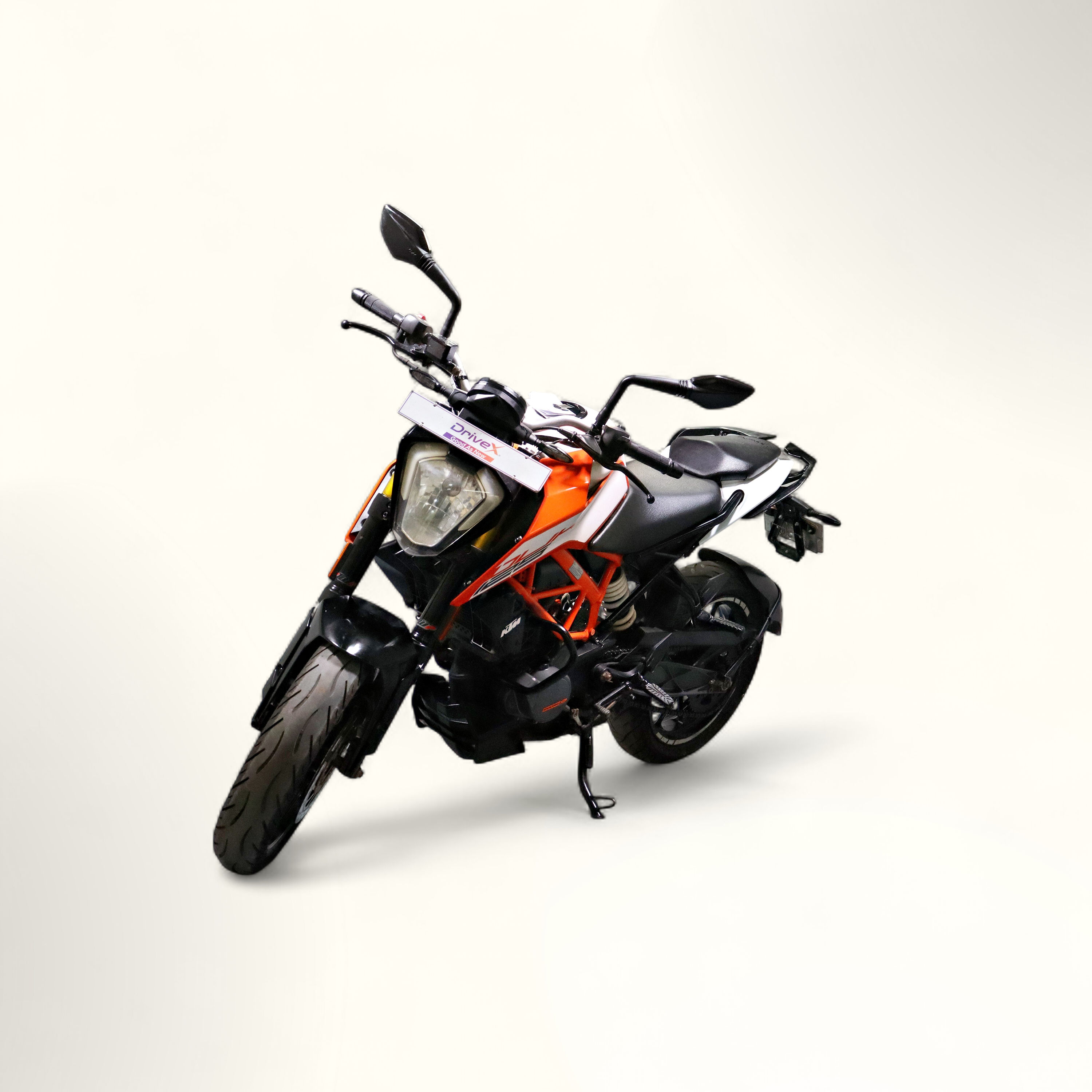 KTM Duke 125, 5,423 Kms - Pre-Owned Two Wheeler at DriveX