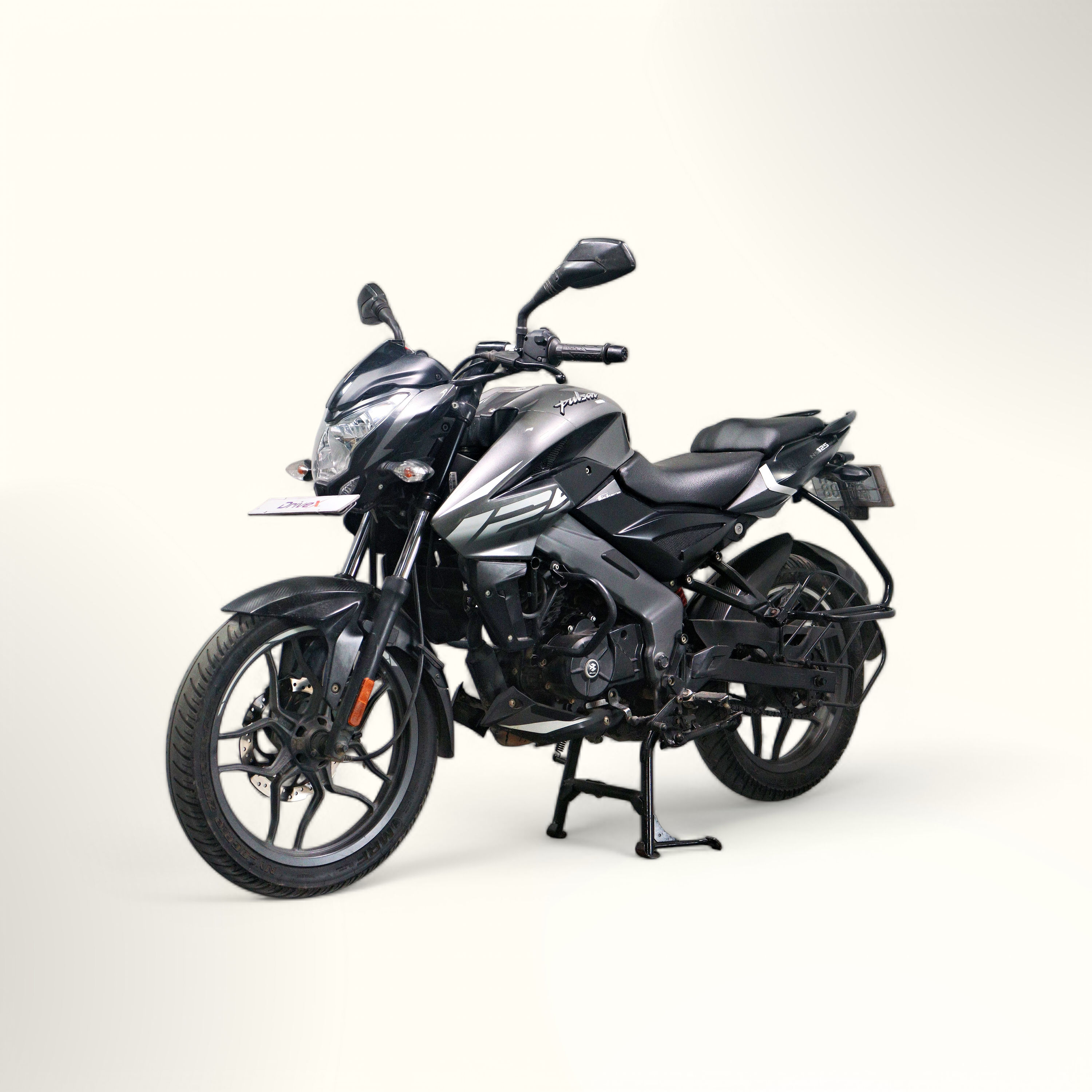 Bajaj Pulsar NS 125, 20,145 Kms - Pre-Owned Two Wheeler at DriveX