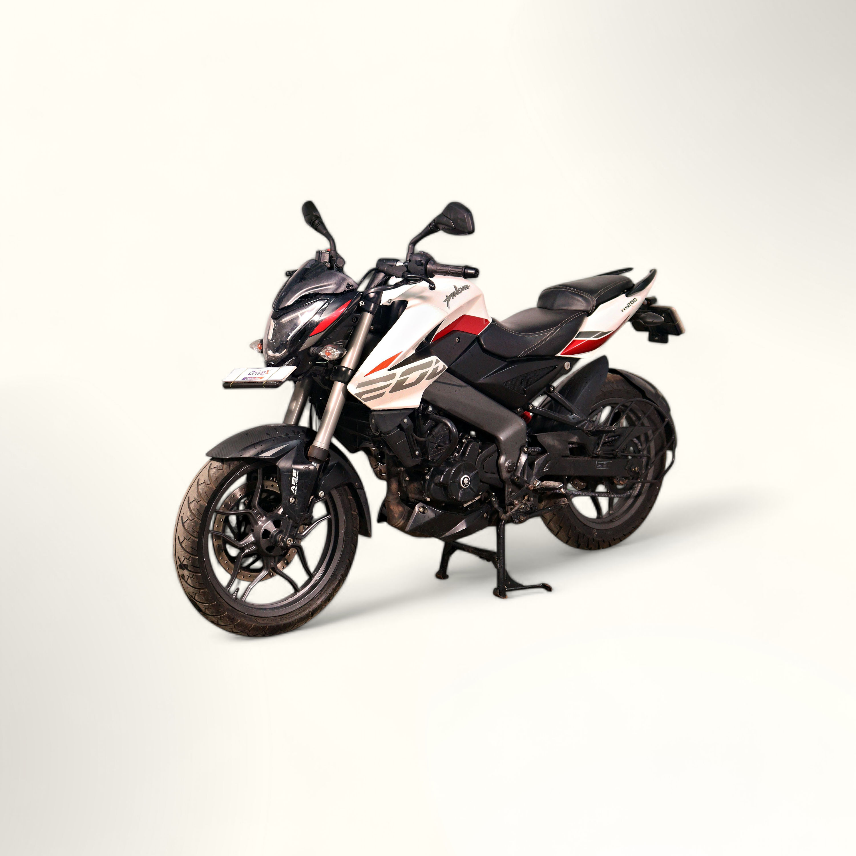 Bajaj Pulsar NS 200, 10,988 Kms - Pre-Owned Two Wheeler at DriveX