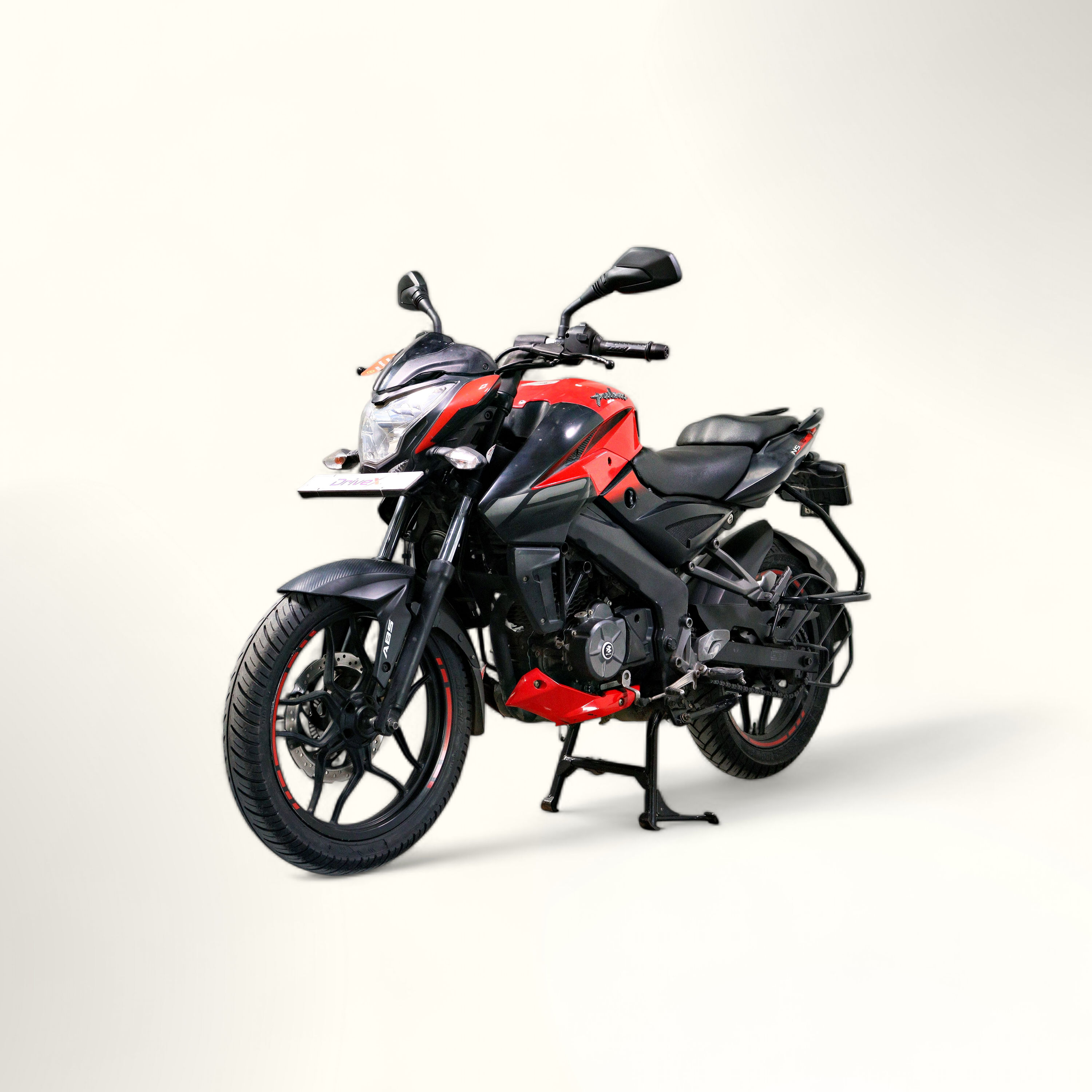 Bajaj Pulsar NS 160, 6,485 Kms - Pre-Owned Two Wheeler at DriveX