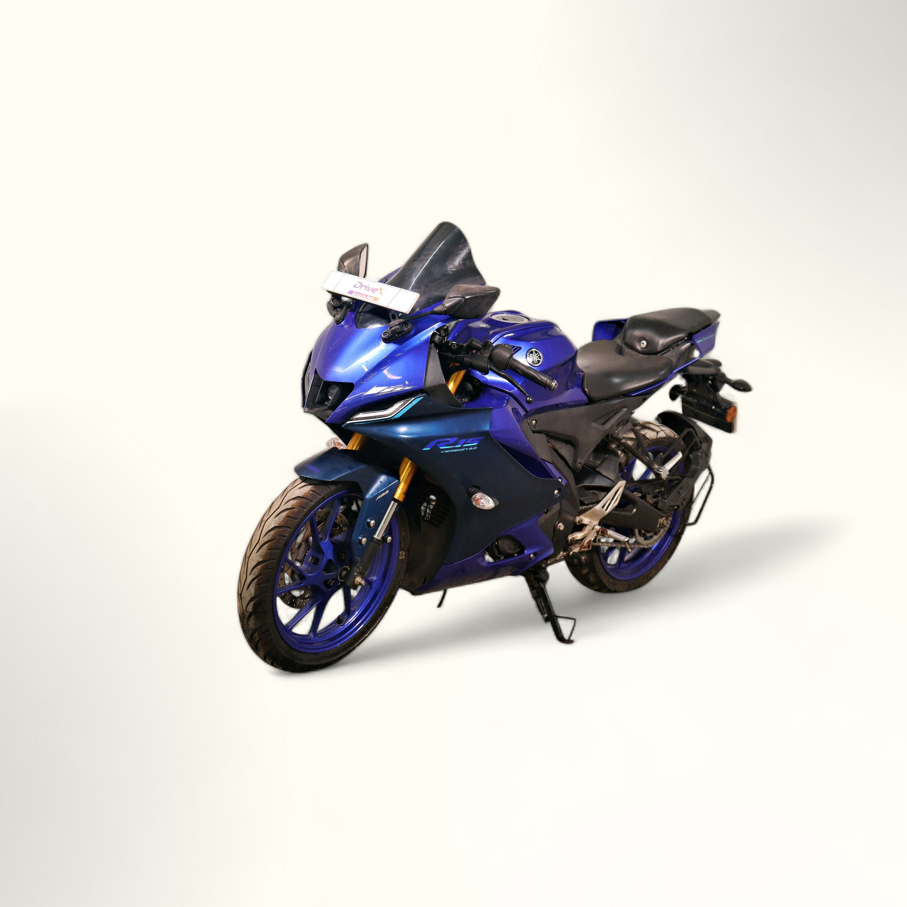 Yamaha YZF R15 V3, 12,254 Kms - Pre-Owned Two Wheeler at DriveX