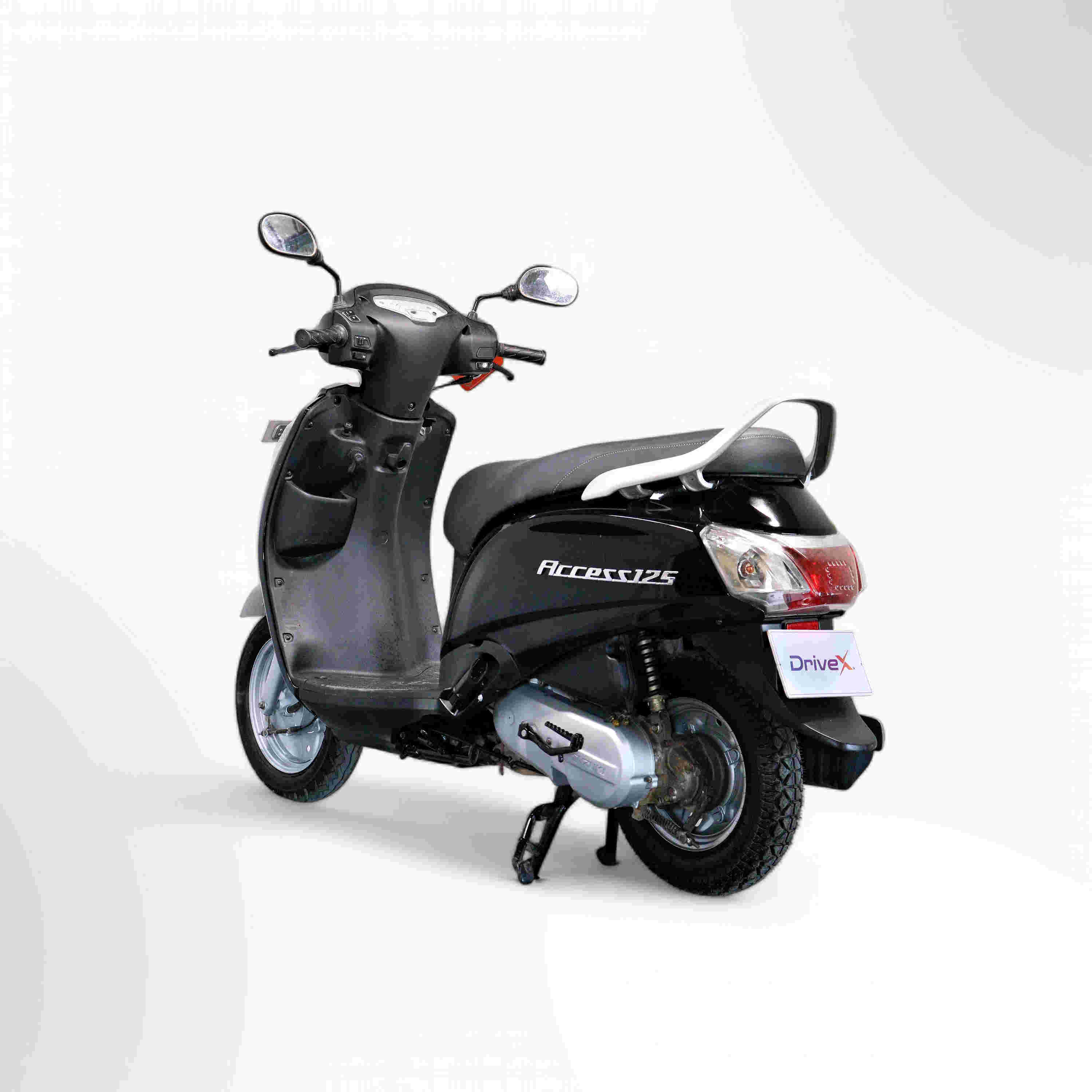Suzuki Access 125 BS4, 9,498 Kms - Pre-Owned Two Wheeler at DriveX