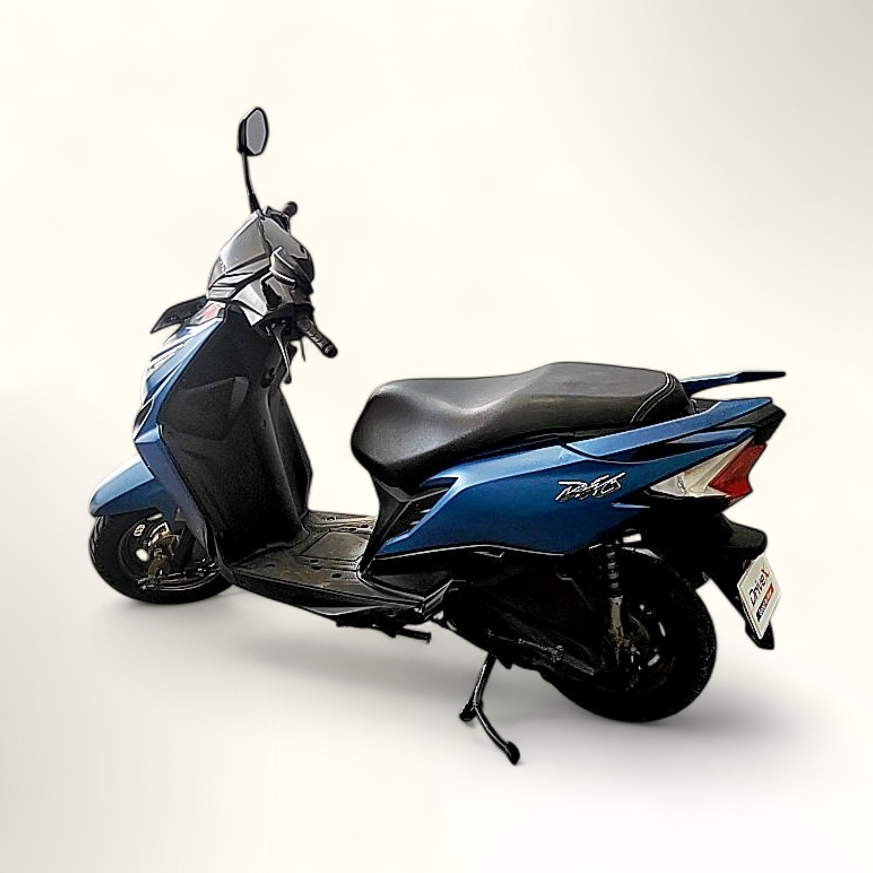 Honda DIO 110 DLX BS6, 20,479 Kms - Pre-Owned Two Wheeler at DriveX