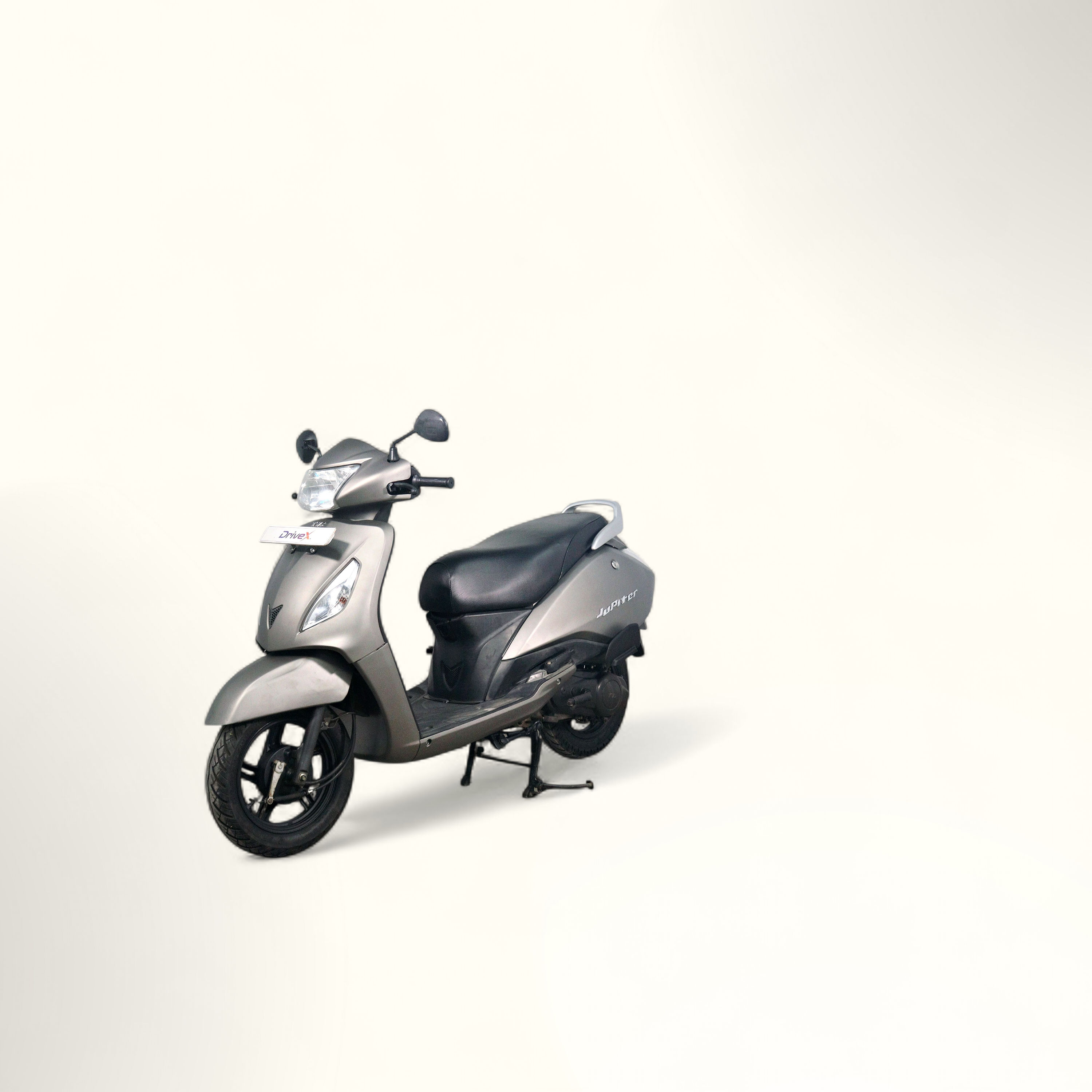 TVS Jupiter 110, 5,044 Kms - Pre-Owned Two Wheeler at DriveX