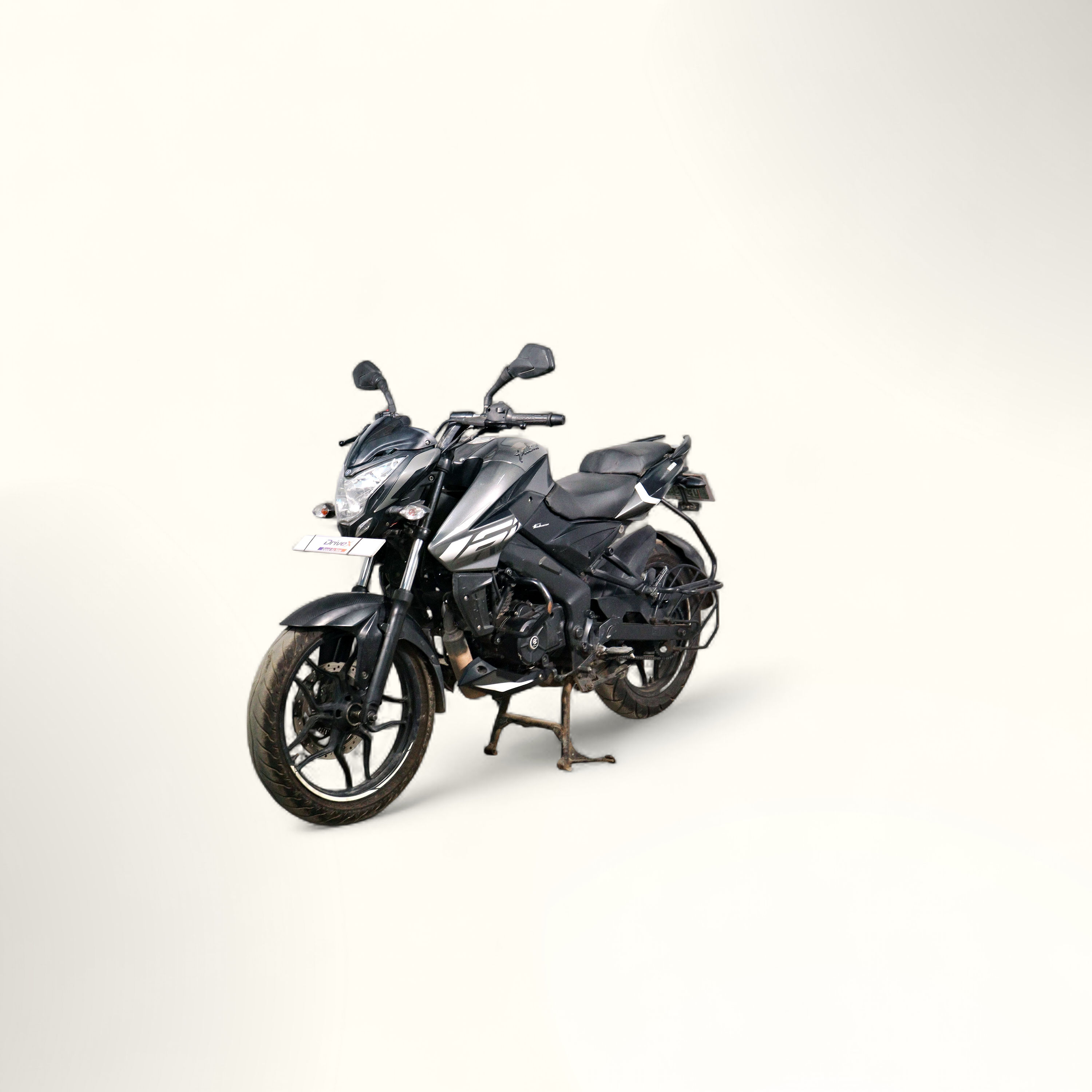 Bajaj Pulsar NS 160, 28,567 Kms - Pre-Owned Two Wheeler at DriveX