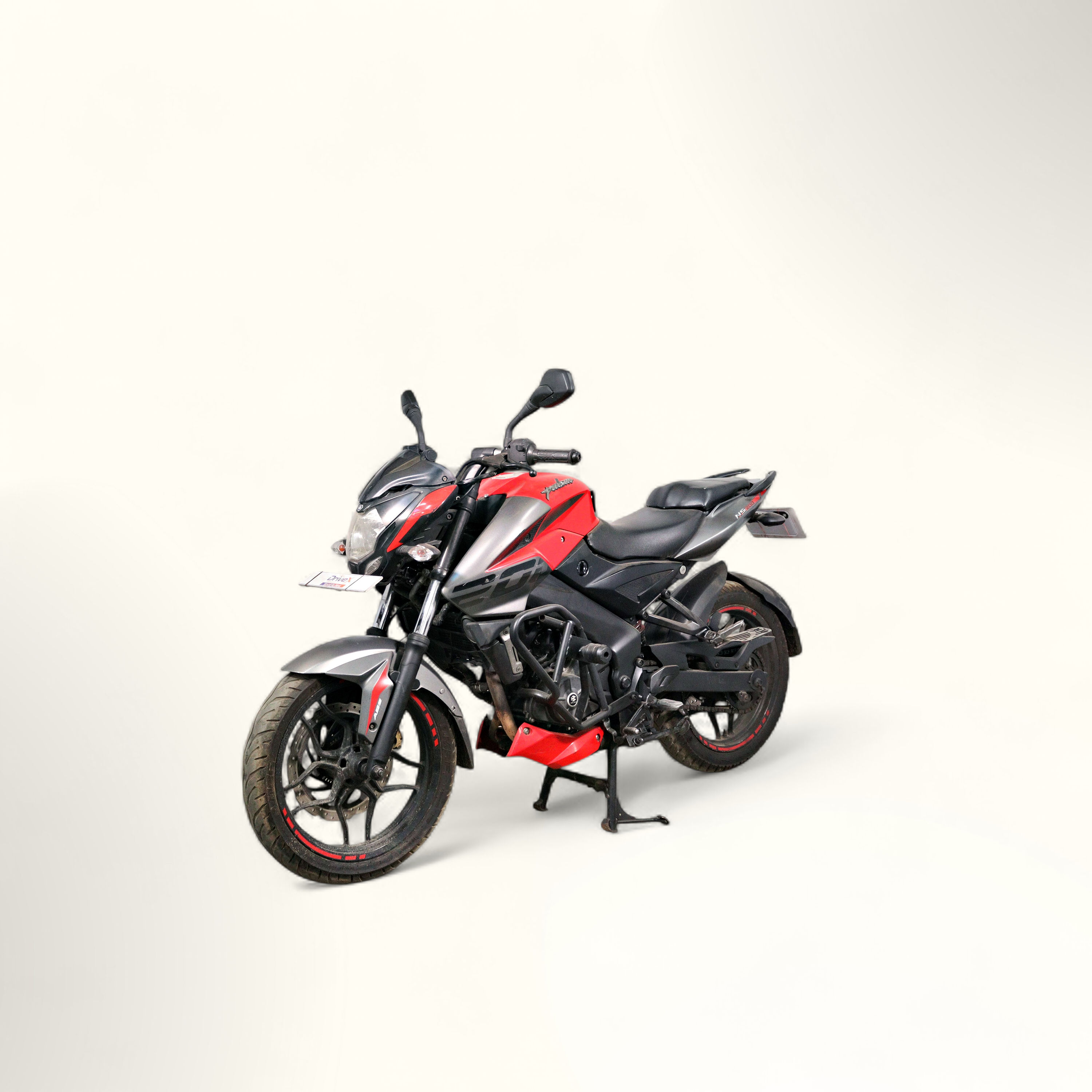 Bajaj Pulsar NS 200, 34,052 Kms - Pre-Owned Two Wheeler at DriveX