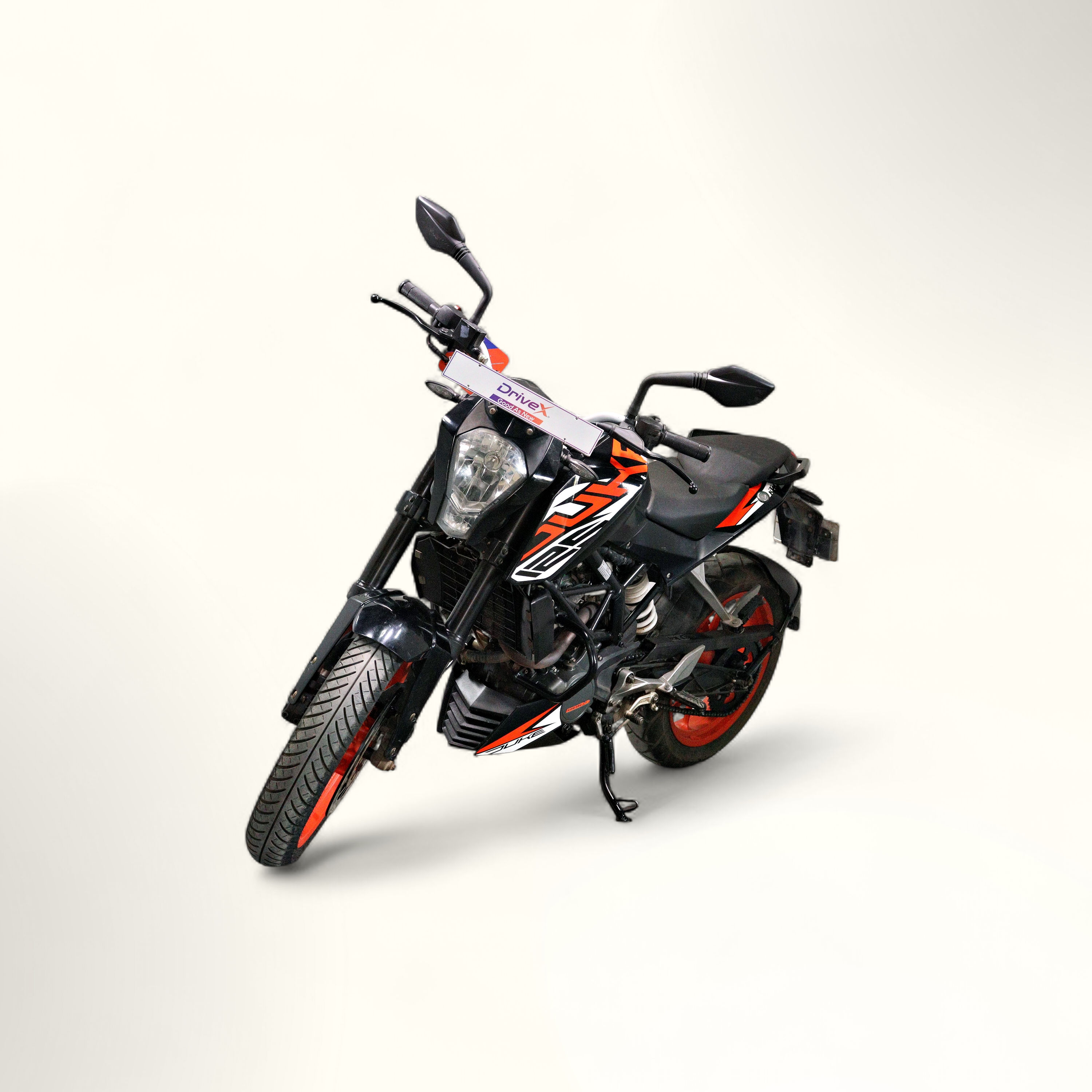 KTM Duke 125, 16,558 Kms - Pre-Owned Two Wheeler at DriveX