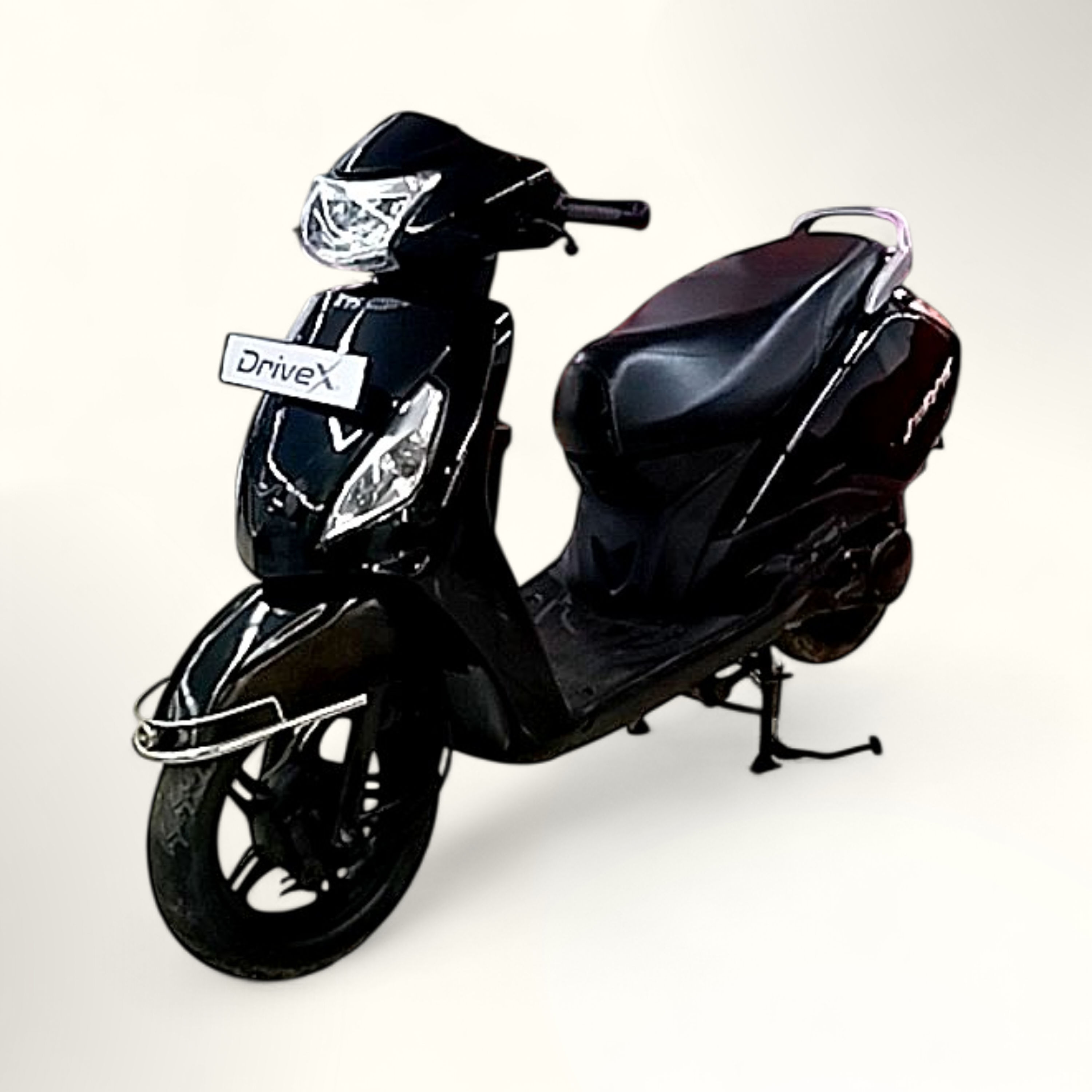 TVS Jupiter 110, 7,882 Kms - Pre-Owned Two Wheeler at DriveX