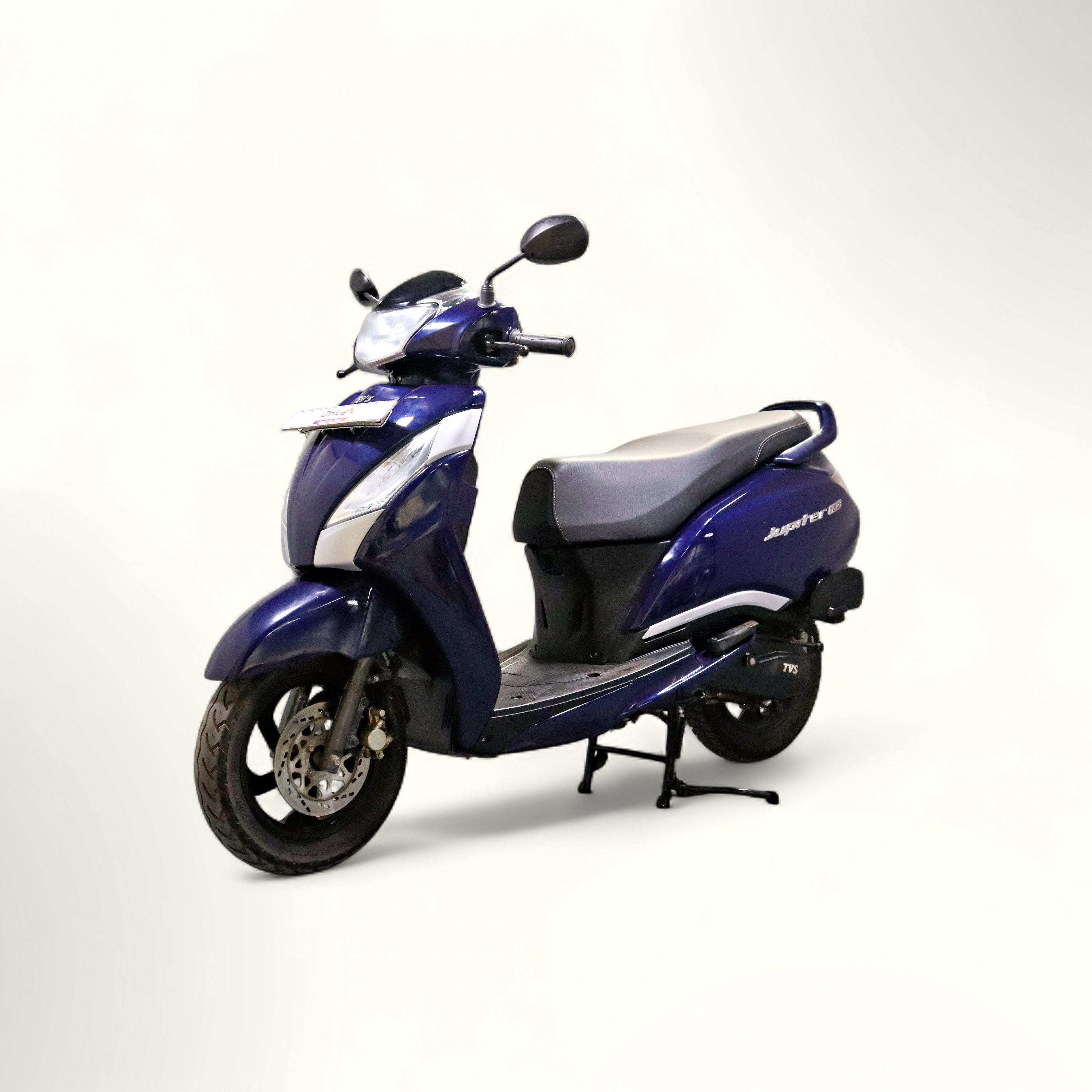 TVS Jupiter 125 Disc, 16,930 Kms - Pre-Owned Two Wheeler at DriveX