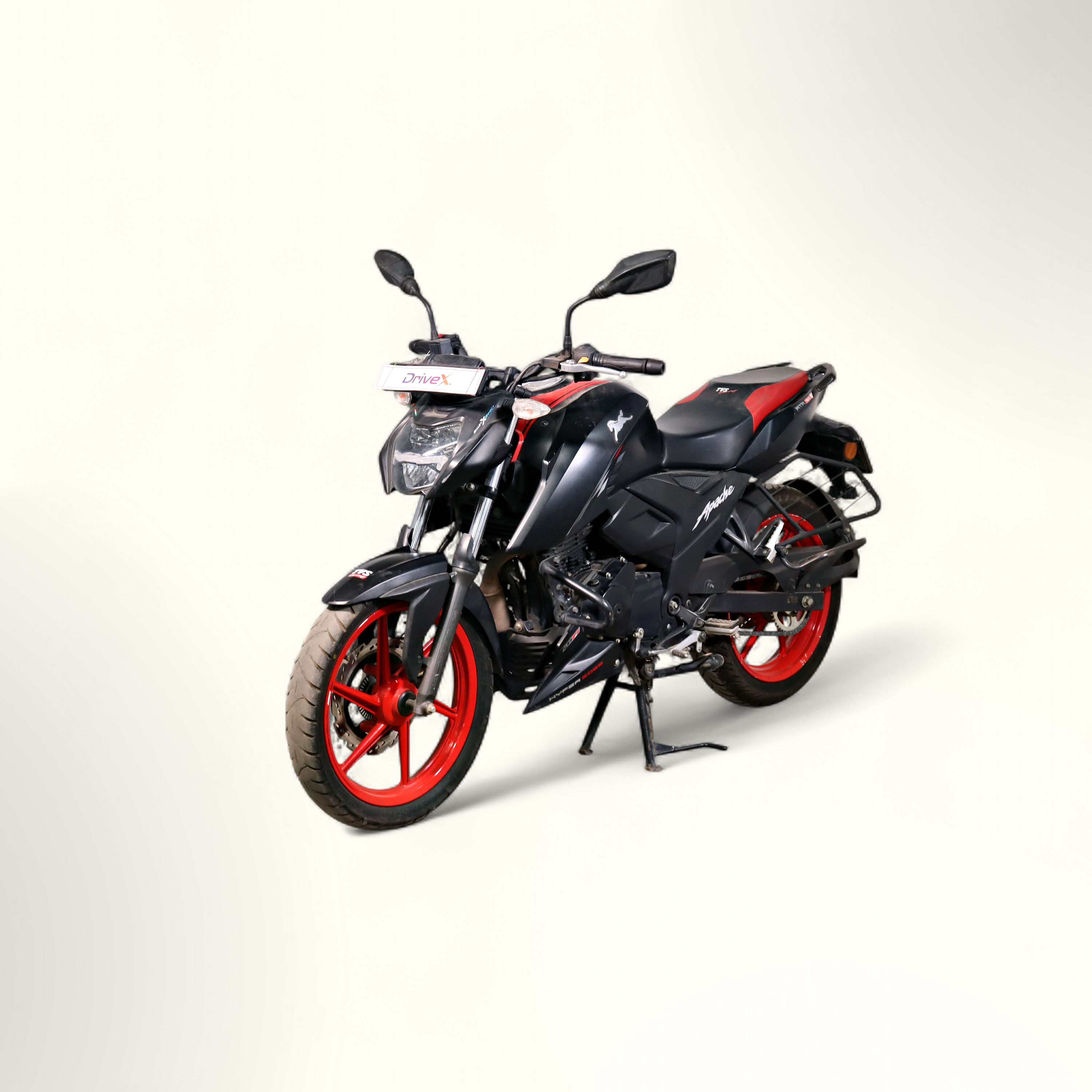 TVS Apache RTR 160 4V FI, 27,500 Kms - Pre-Owned Two Wheeler at DriveX