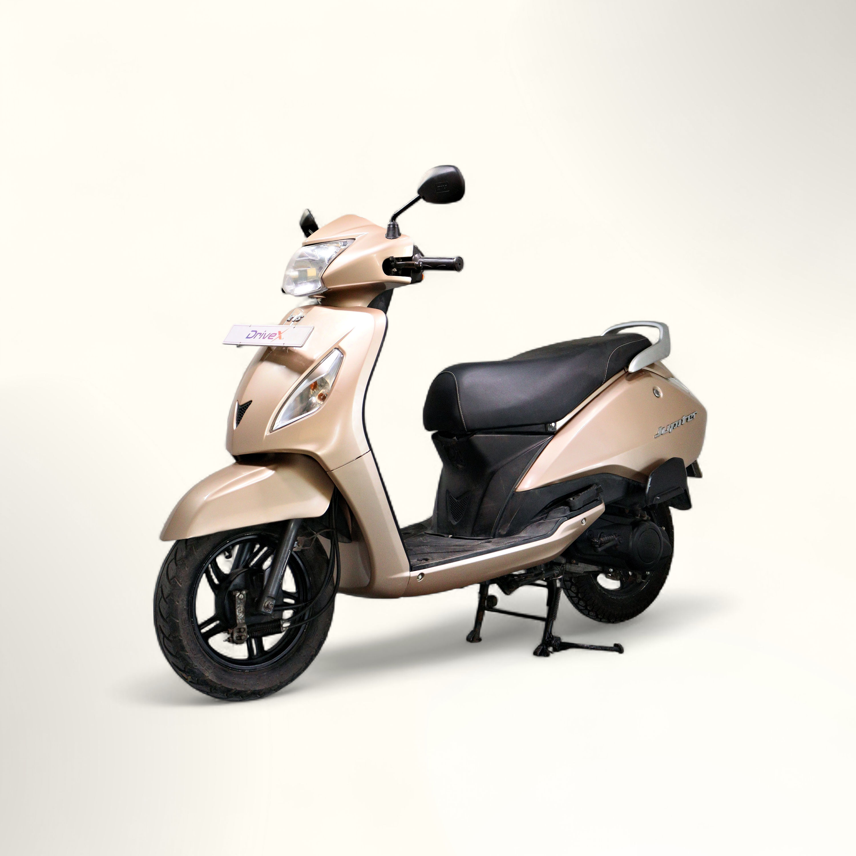 TVS Jupiter 110, 16,271 Kms - Pre-Owned Two Wheeler at DriveX