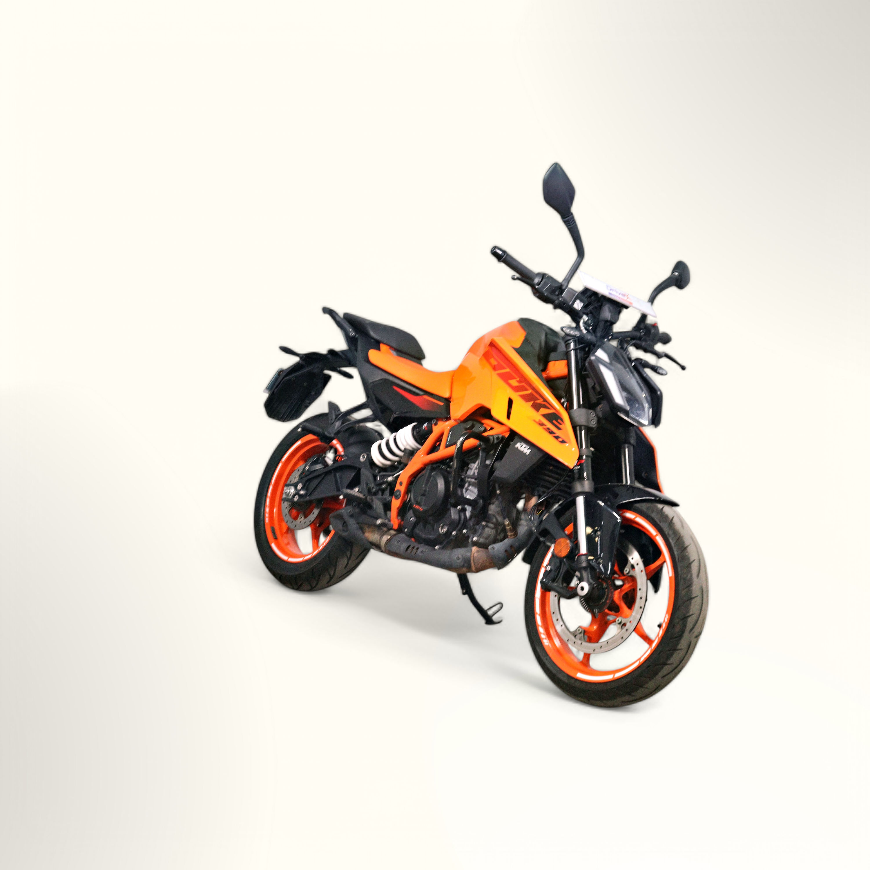 Bajaj Duke 390, 3,391 Kms - Pre-Owned Two Wheeler at DriveX