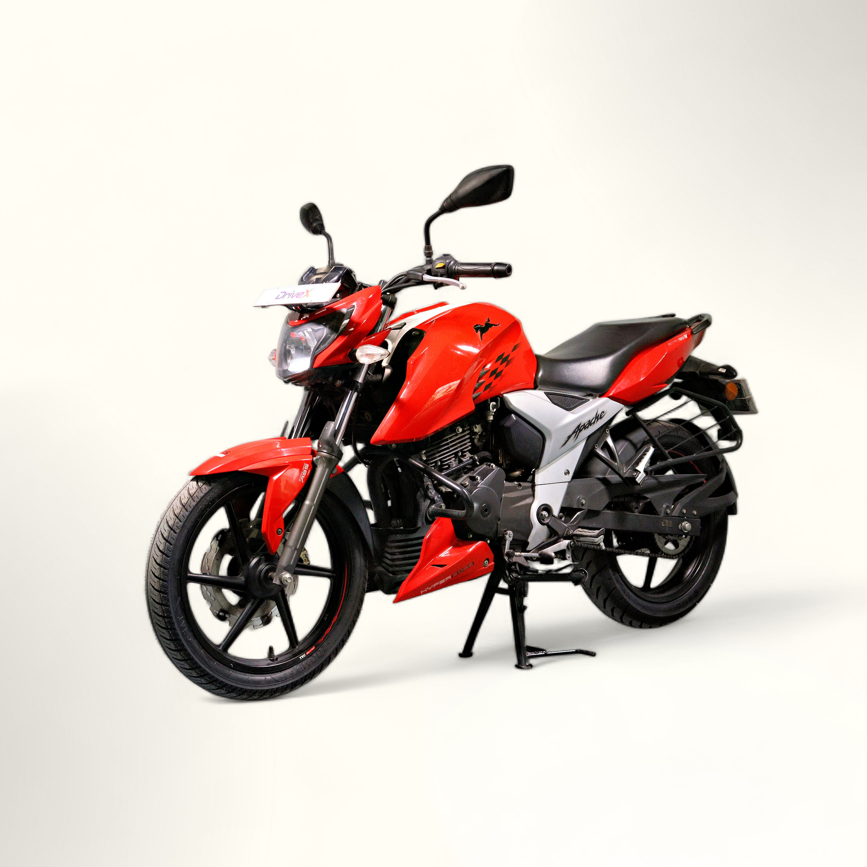 TVS Apache RTR 160 4V, 18,400 Kms - Pre-Owned Two Wheeler at DriveX