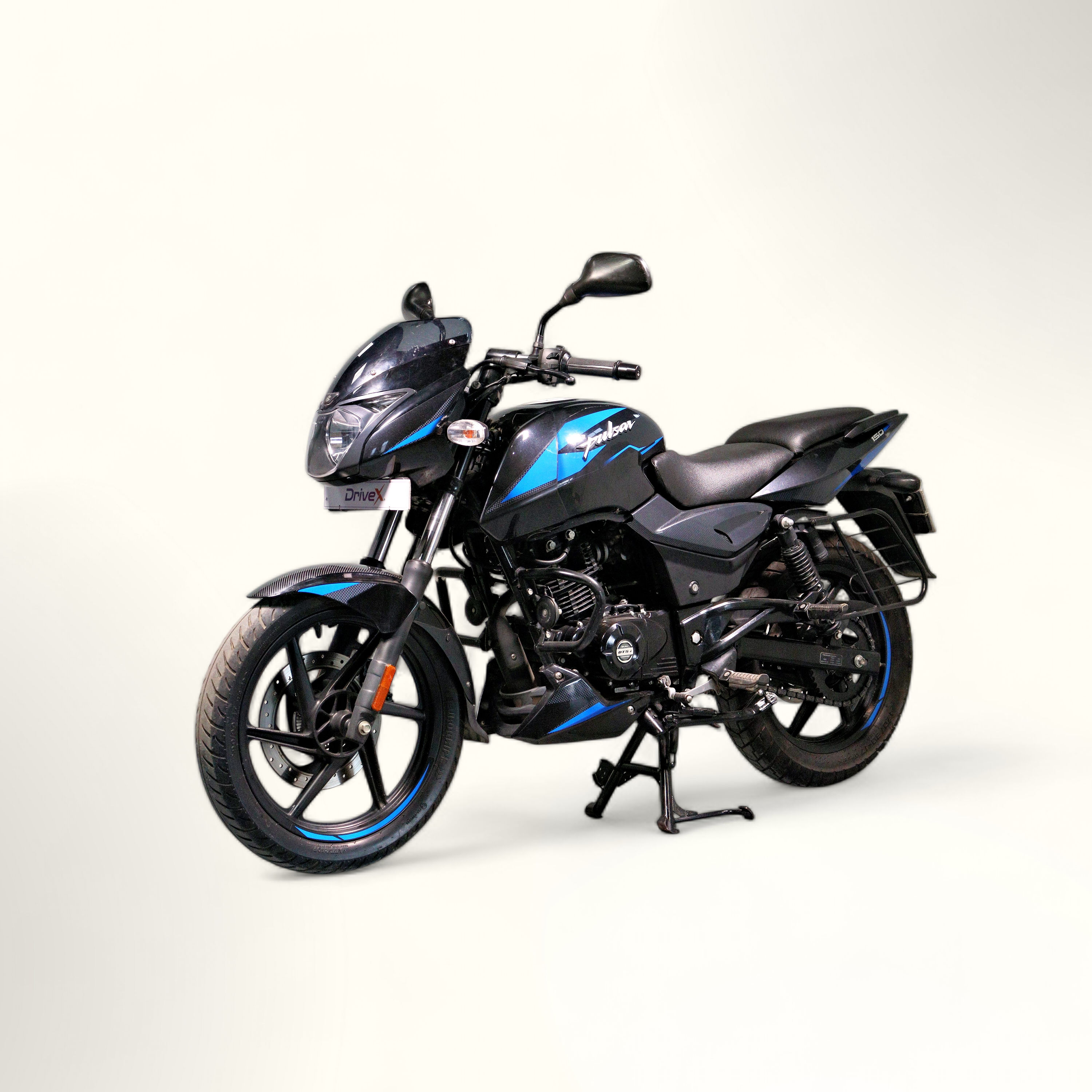 Bajaj Pulsar 150, 15,010 Kms - Pre-Owned Two Wheeler at DriveX