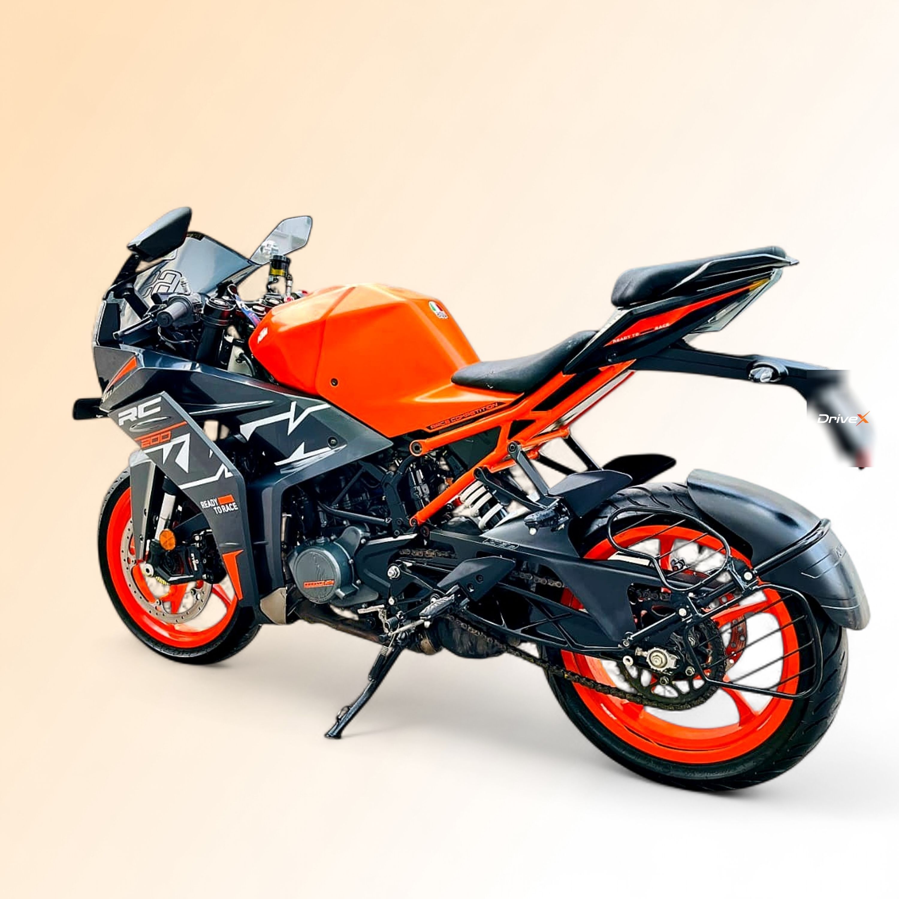 KTM RC 200, 18,000 Kms - Pre-Owned Two Wheeler at DriveX