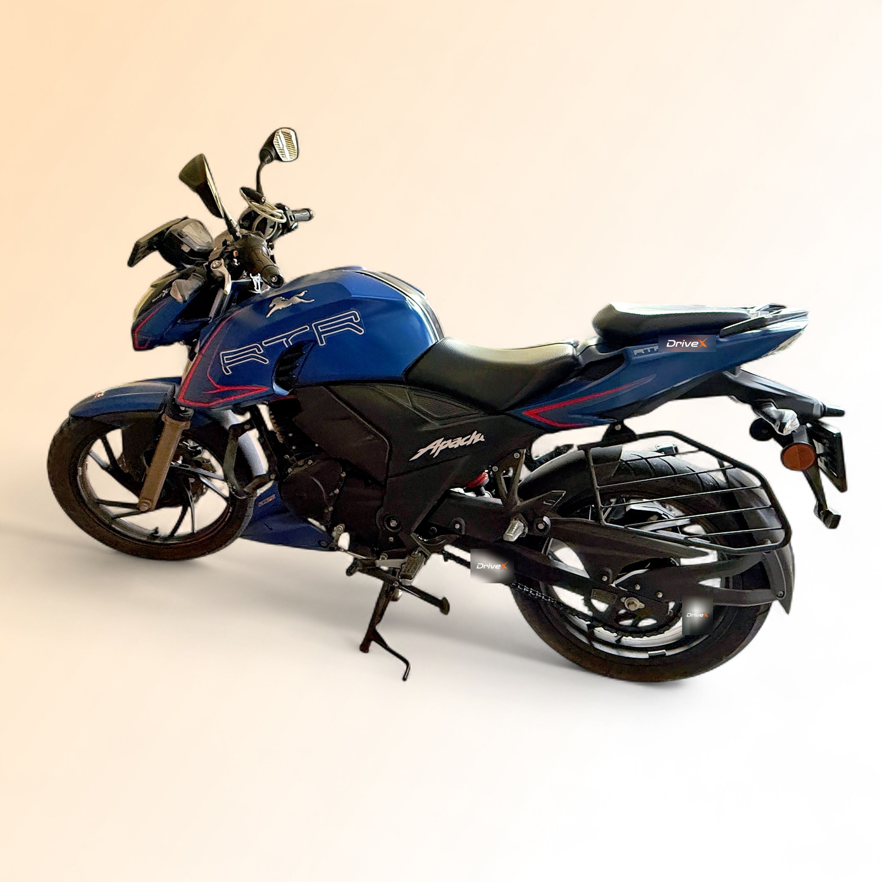 TVS Apache RTR 200 4V, 13,500 Kms - Pre-Owned Two Wheeler at DriveX