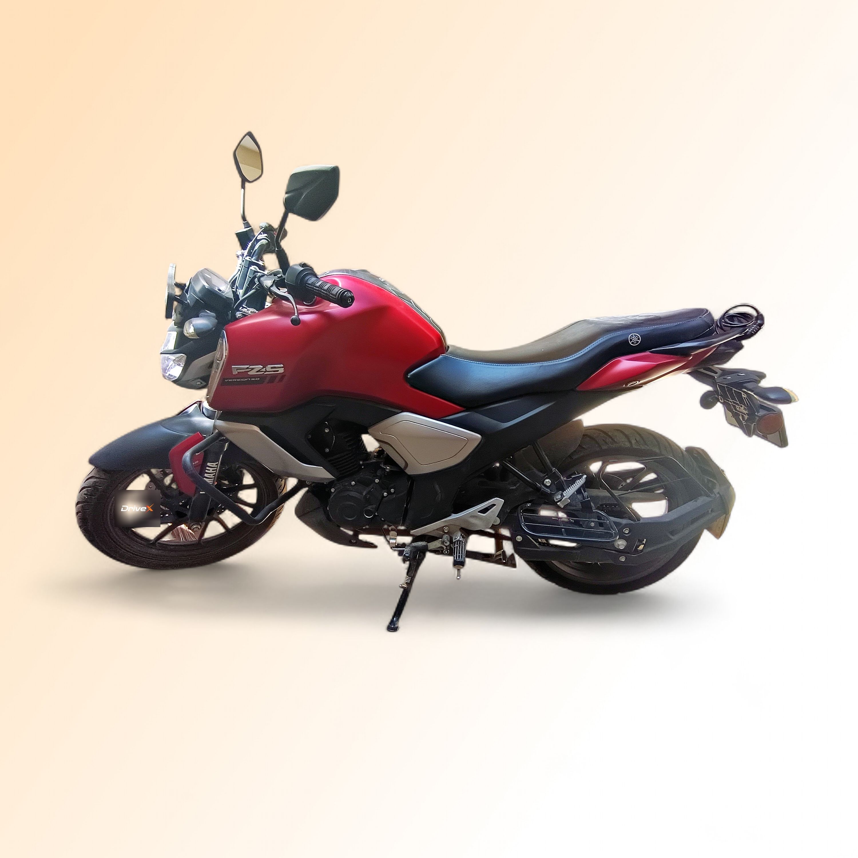 Yamaha FZS, 3,000 Kms - Pre-Owned Two Wheeler at DriveX