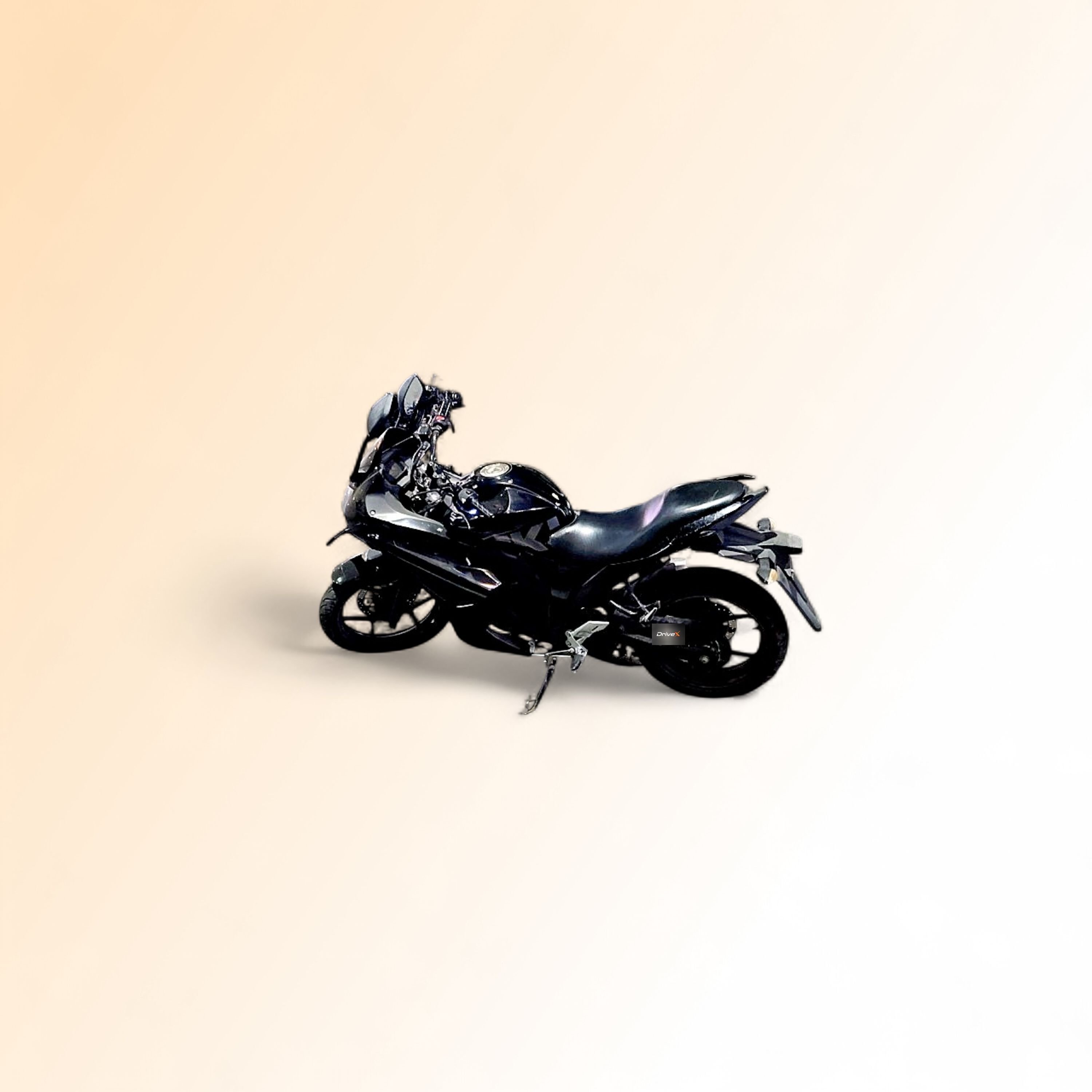Suzuki Gixxer SF FI 150 ABS, 30,000 Kms - Pre-Owned Two Wheeler at DriveX