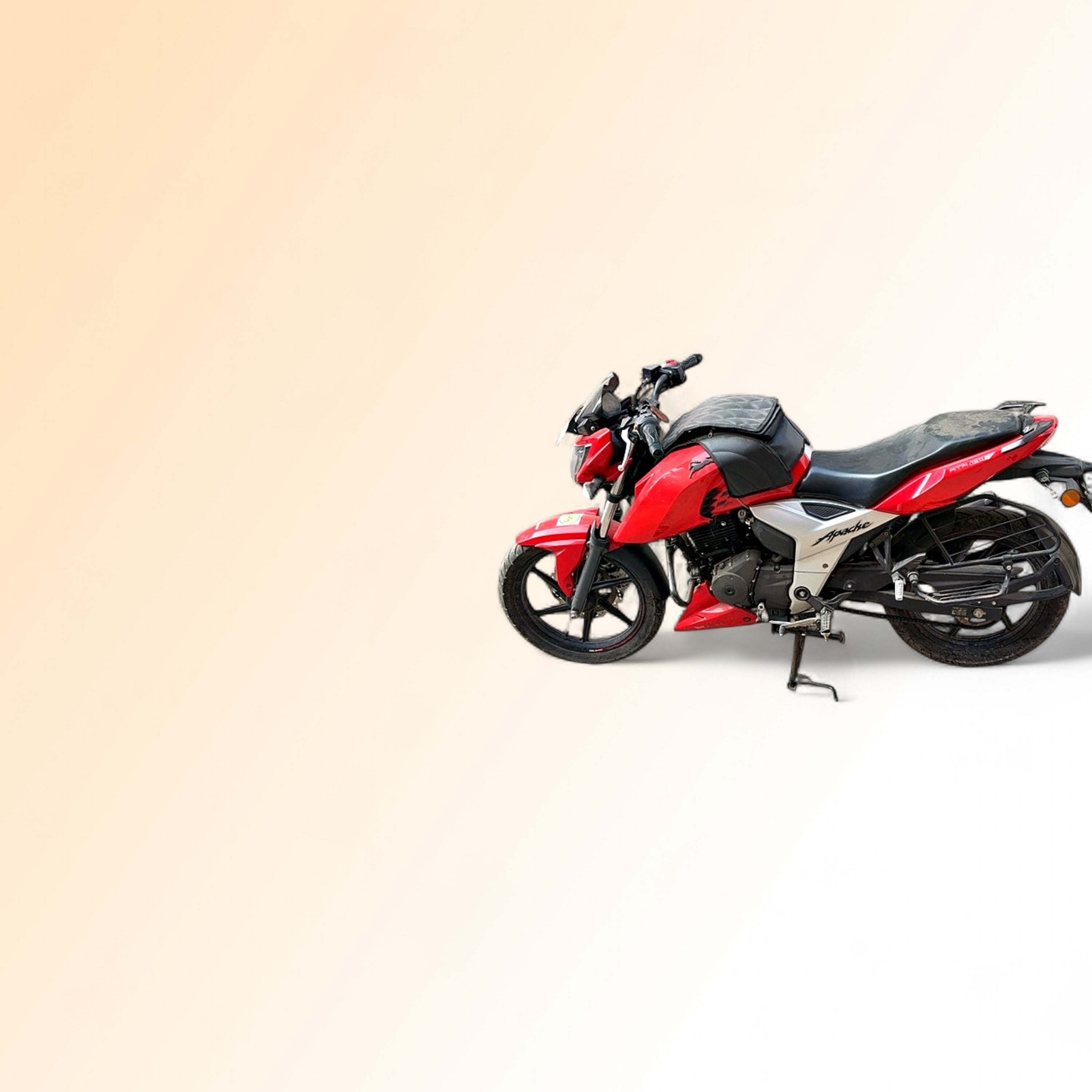 TVS Apache RTR 160, 27,200 Kms - Pre-Owned Two Wheeler at DriveX