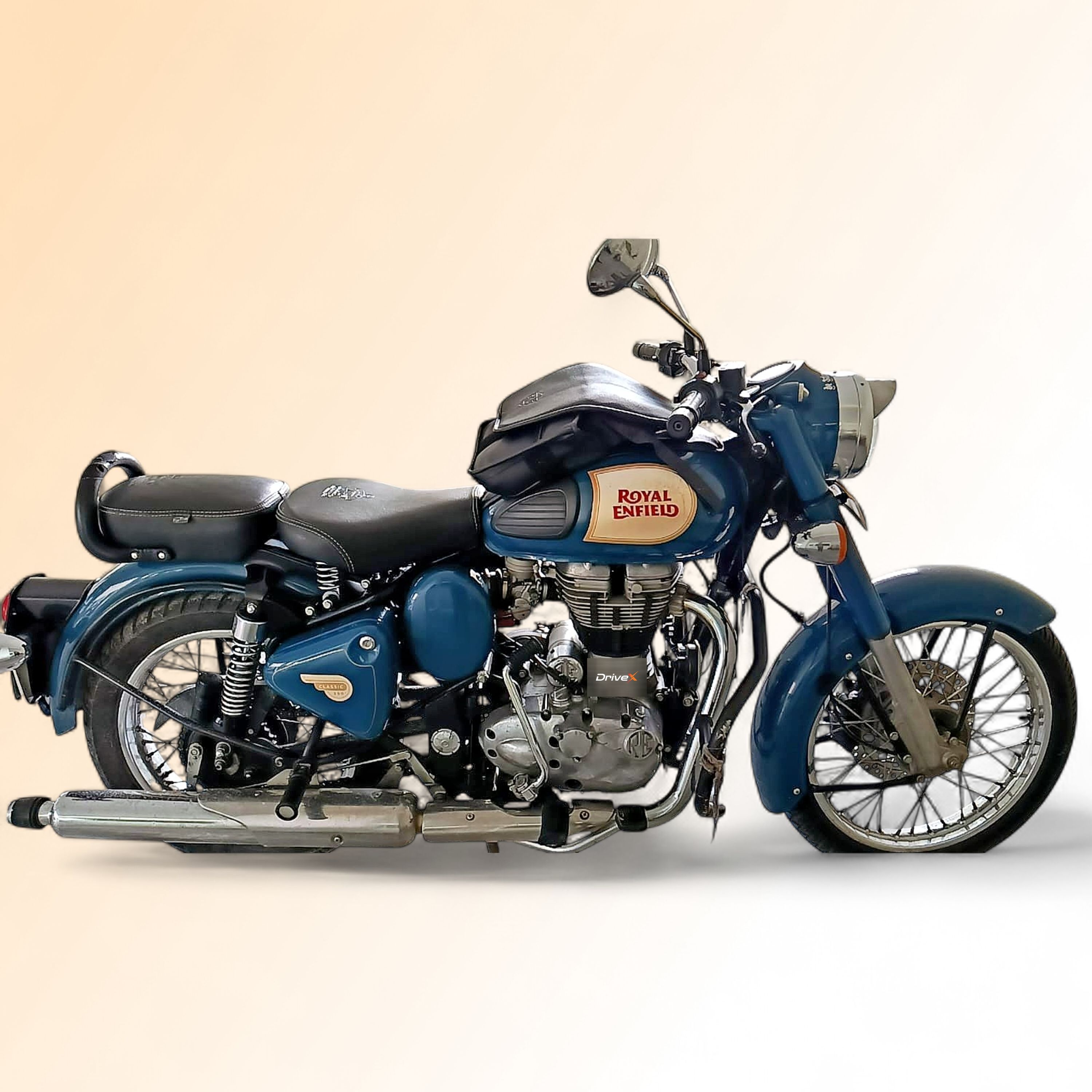 Royal Enfield Classic 350, 33,000 Kms - Pre-Owned Two Wheeler at DriveX